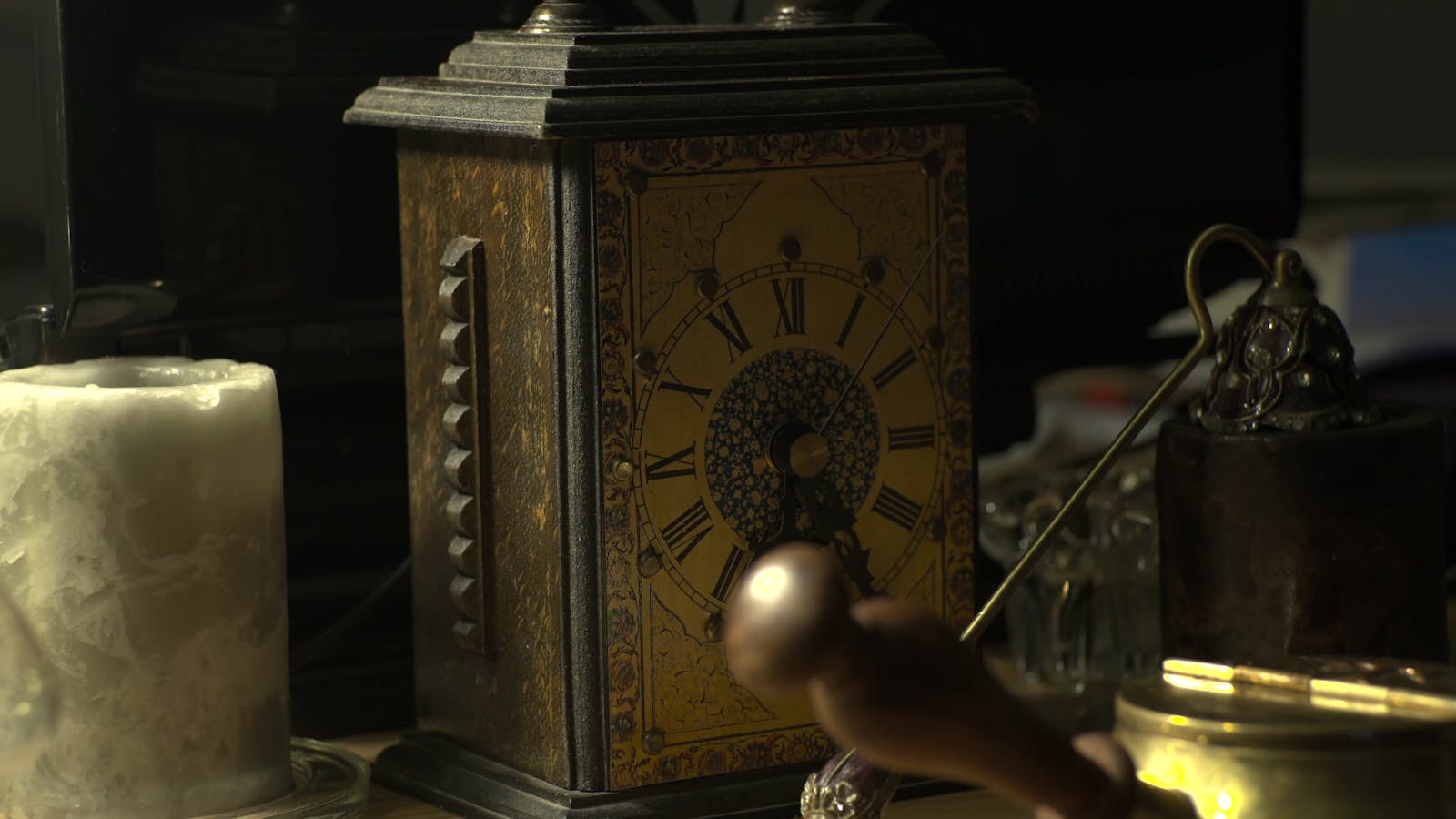 Old Clock Videos, Download The BEST Free 4k Stock Video Footage & Old ...