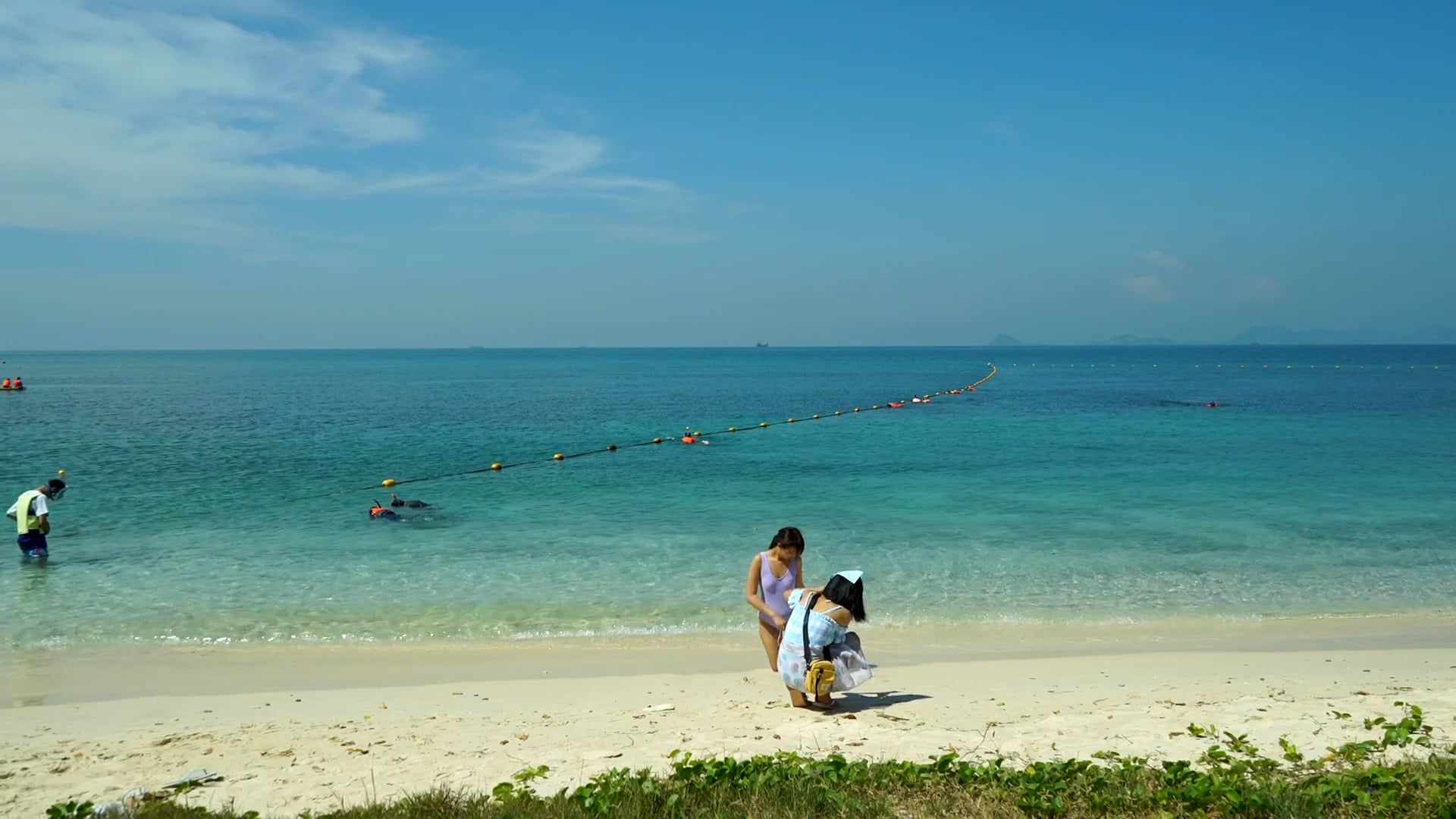 Strand Child Videos, Download The BEST Free 4k Stock Video Footage ...