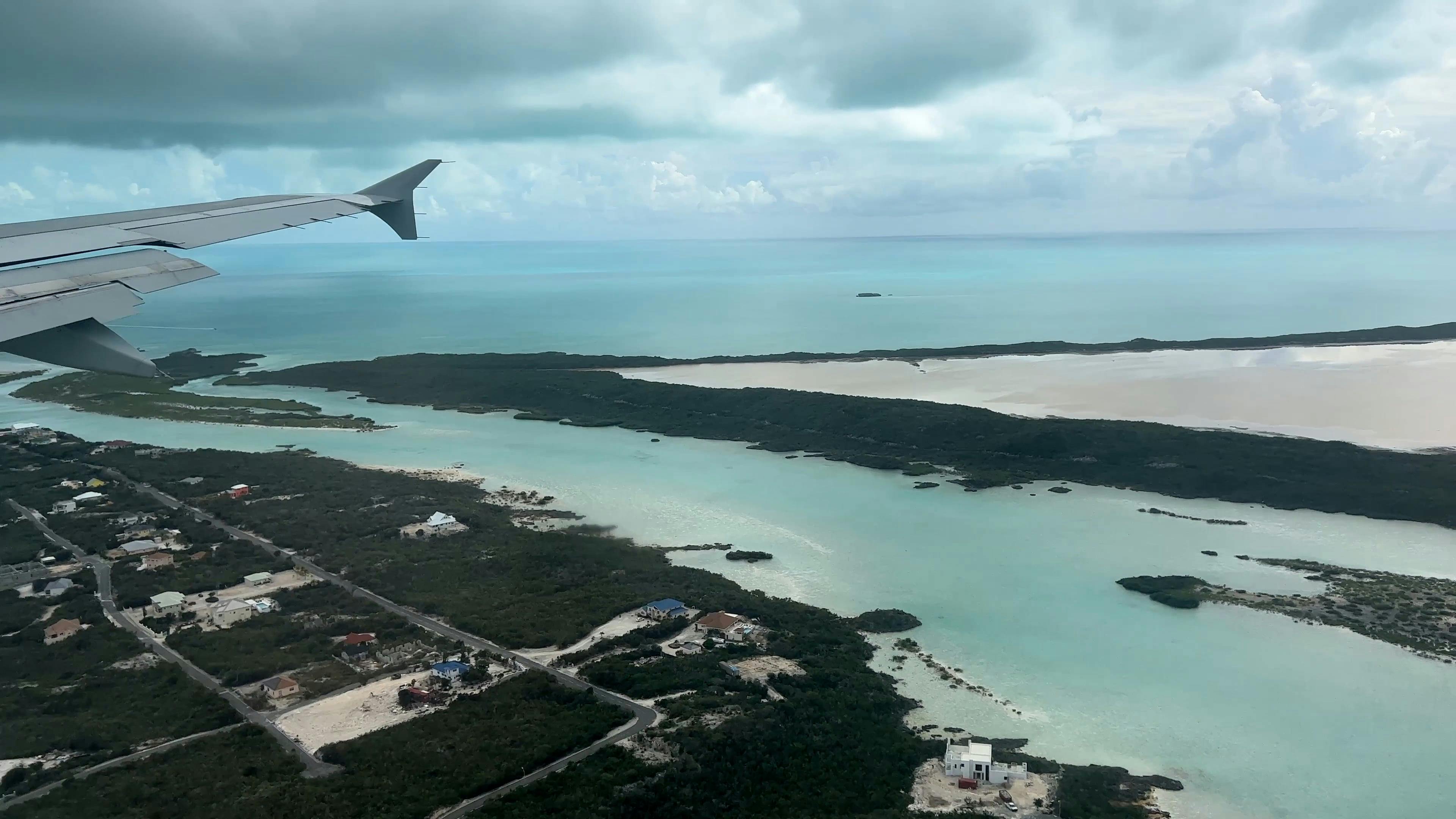 Vídeos de stock gratuitos sobre aerolínea, agua azul, agua corporal ...
