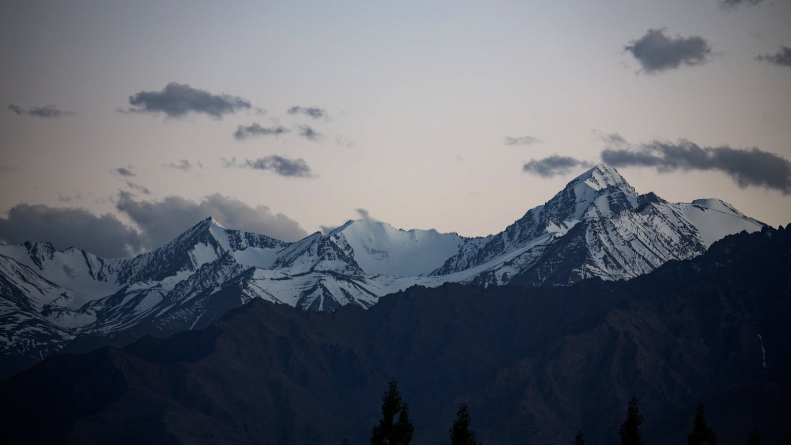 Montain Videos, Download The BEST Free 4k Stock Video Footage & Montain ...