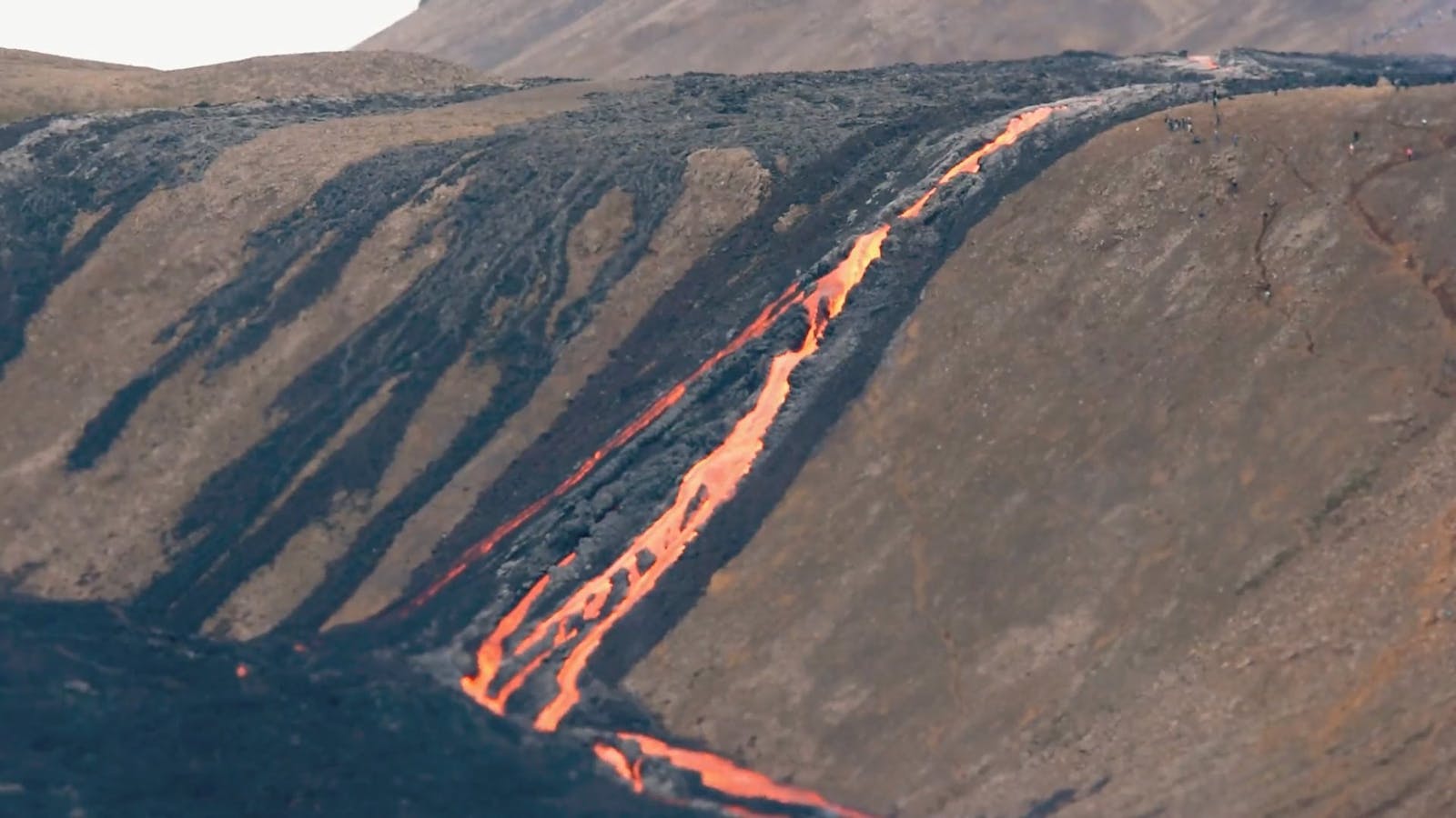 Volcano Erupting Videos, Download The BEST Free 4k Stock Video Footage ...