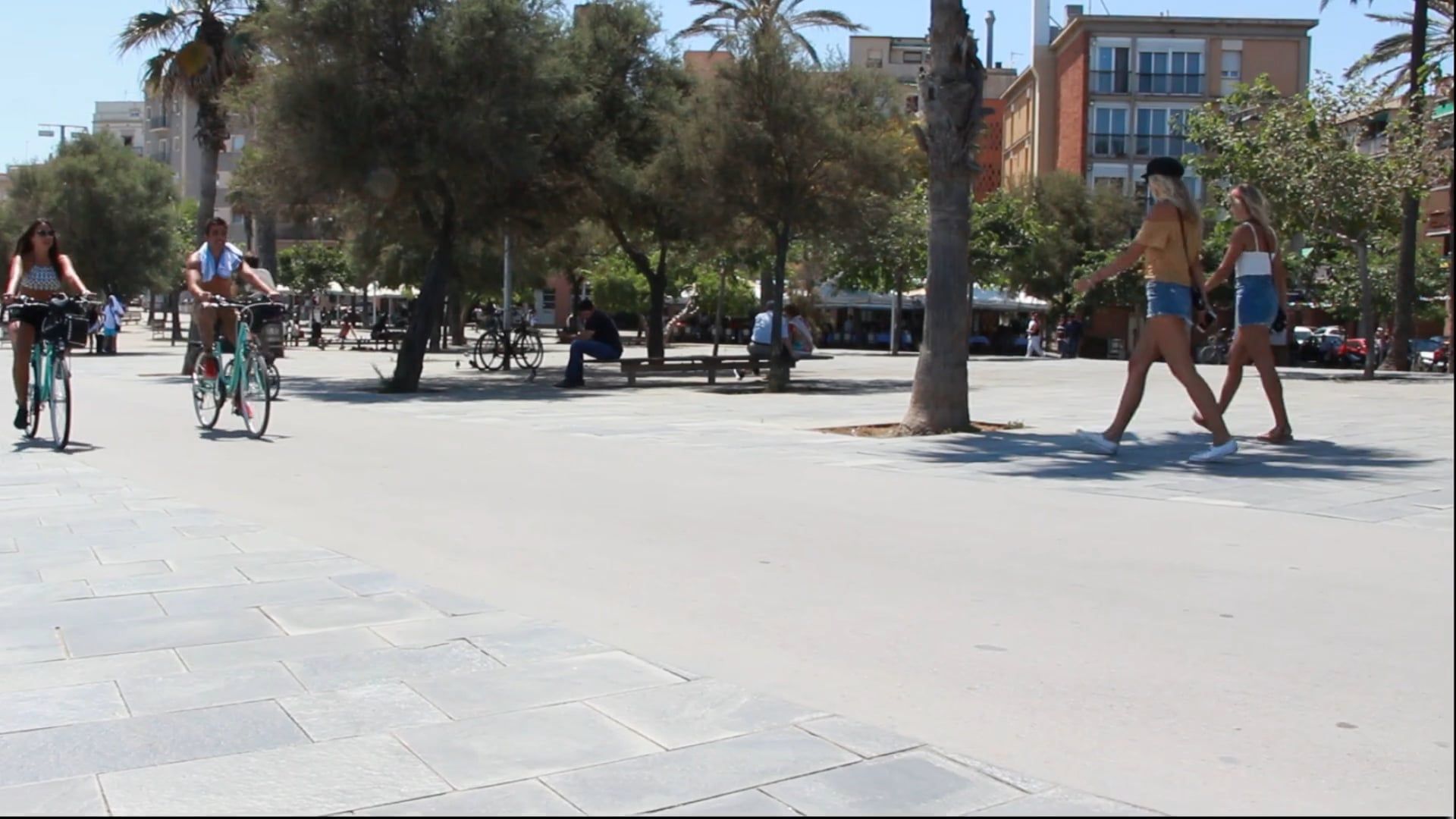 Friends Spain Videos, Download The BEST Free 4k Stock Video Footage ...