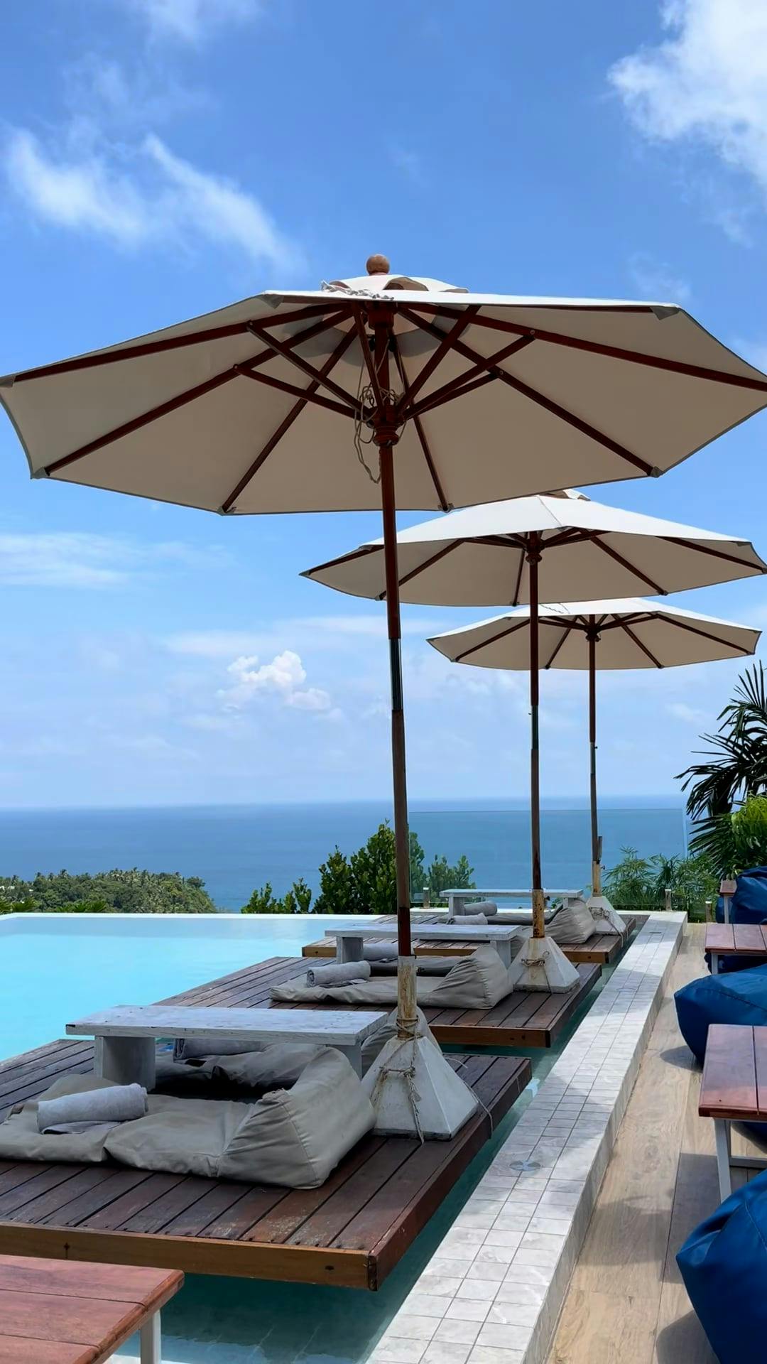 infinity view over the ocean Free Stock Video Footage, Royalty-Free 4K ...