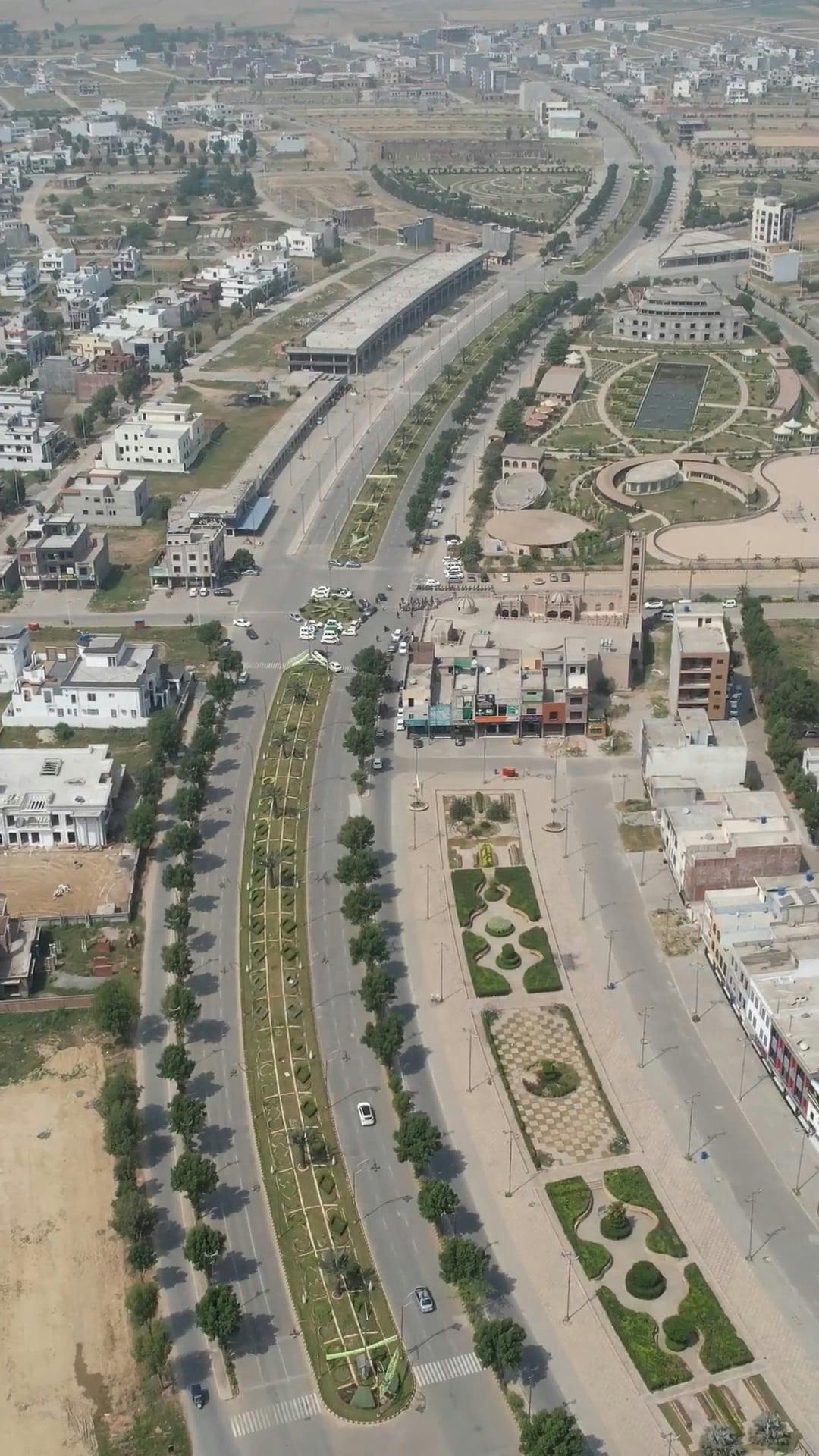 Drone Footage of a Town · Free Stock Video