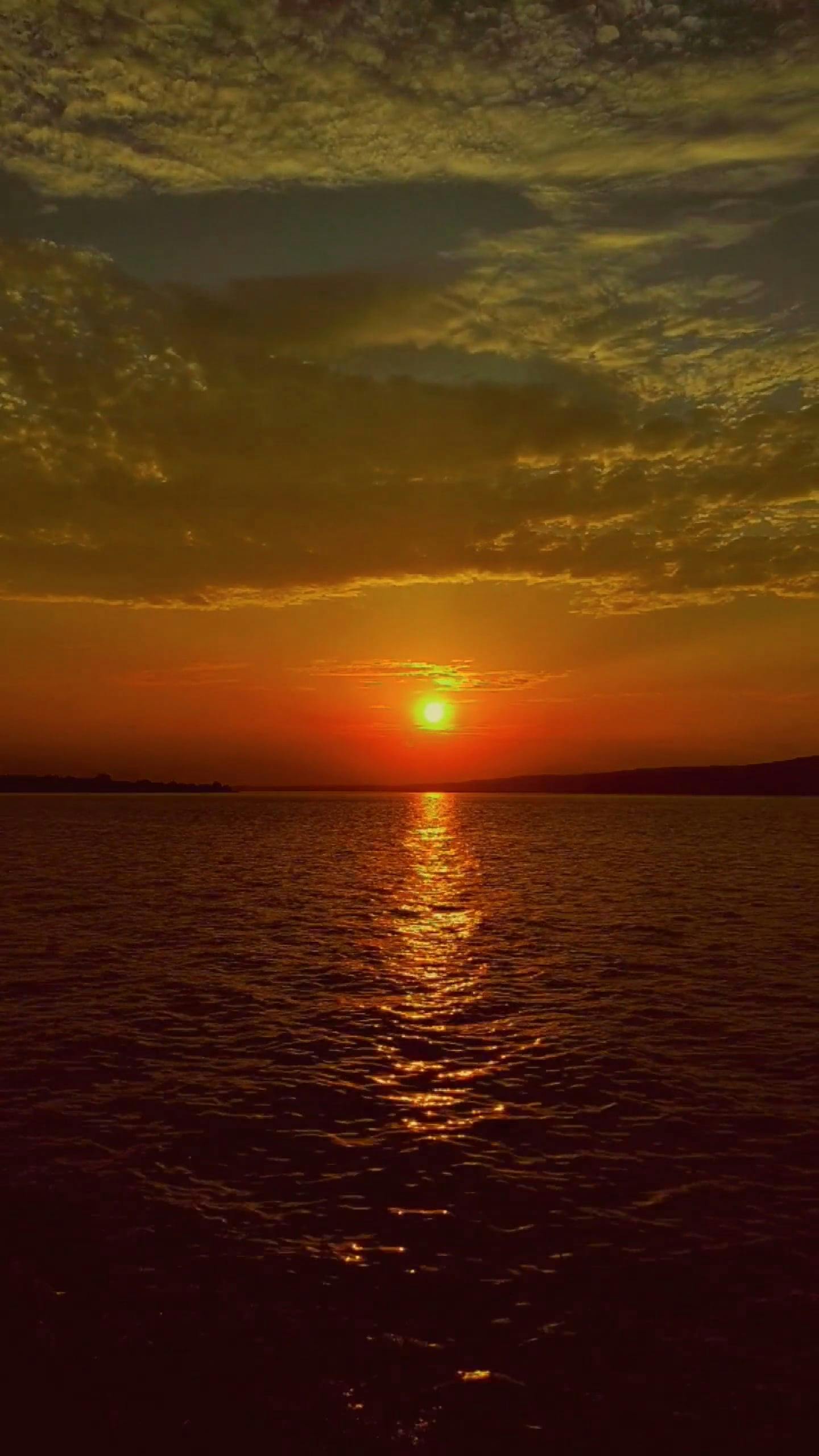 Time Lapse of the Sun Setting over a Lake Free Stock Video Footage ...