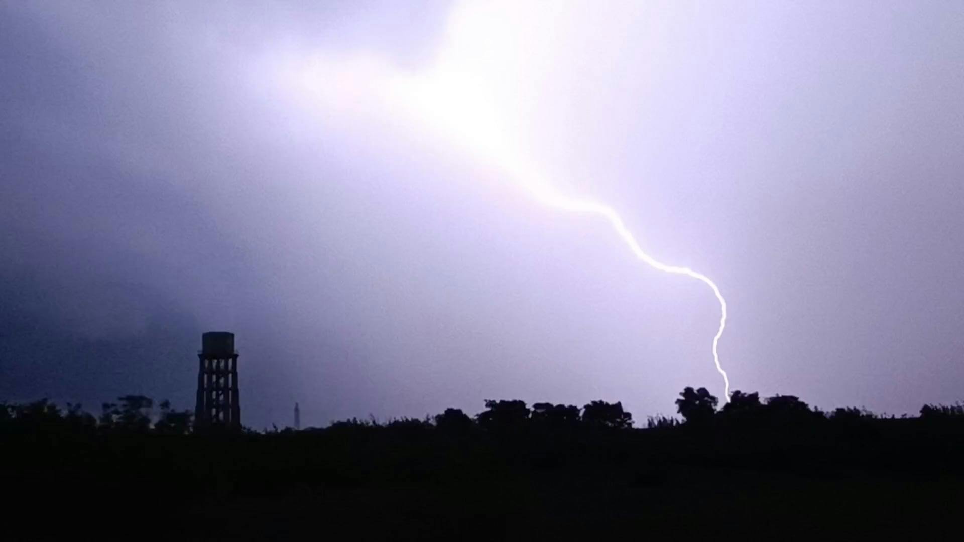 Thunderbolt and Lightning Free Stock Video Footage, Royalty-Free 4K ...