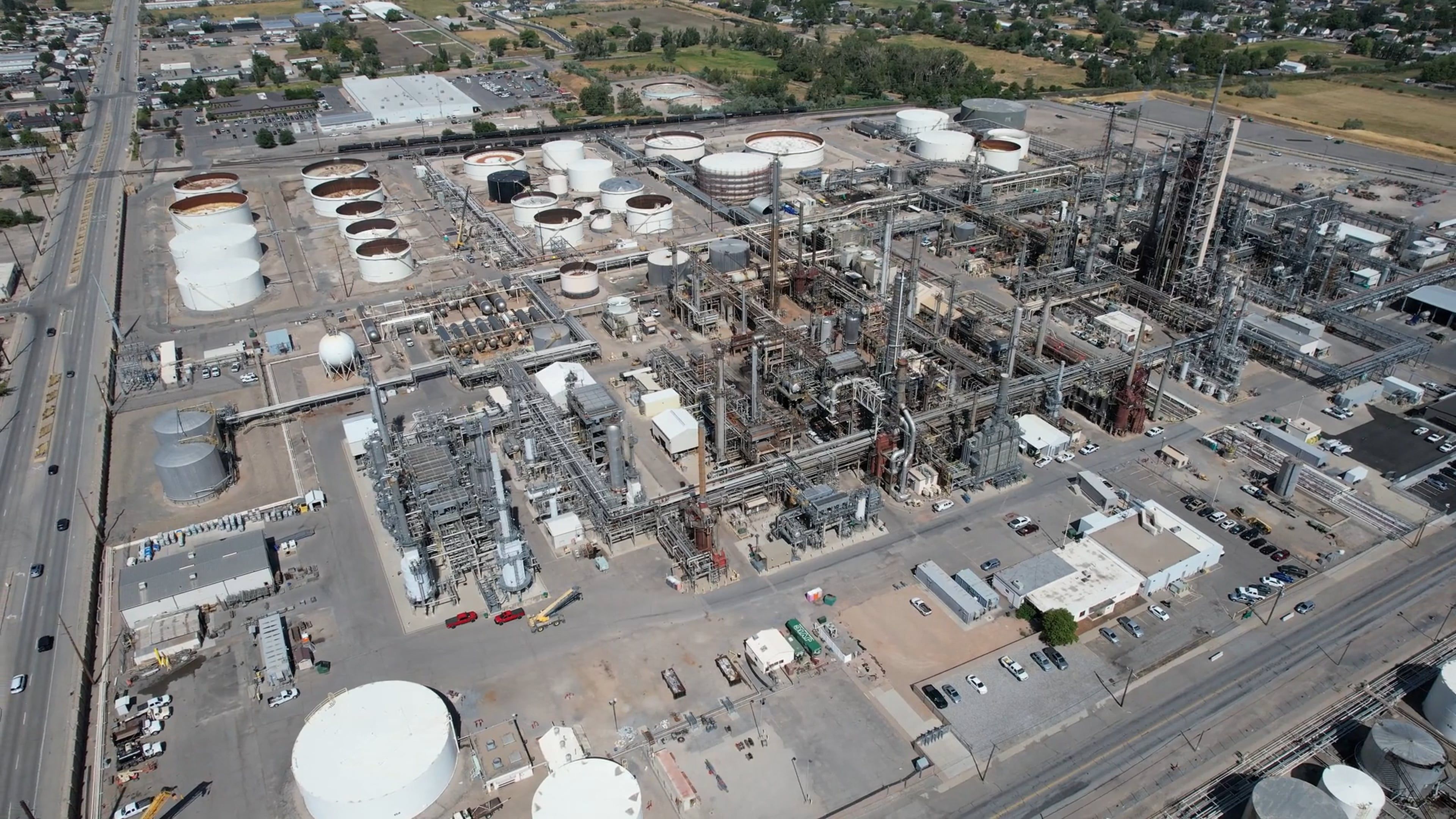 Drone Shot of an Oil Refinery Free Stock Video Footage, Royalty-Free 4K ...
