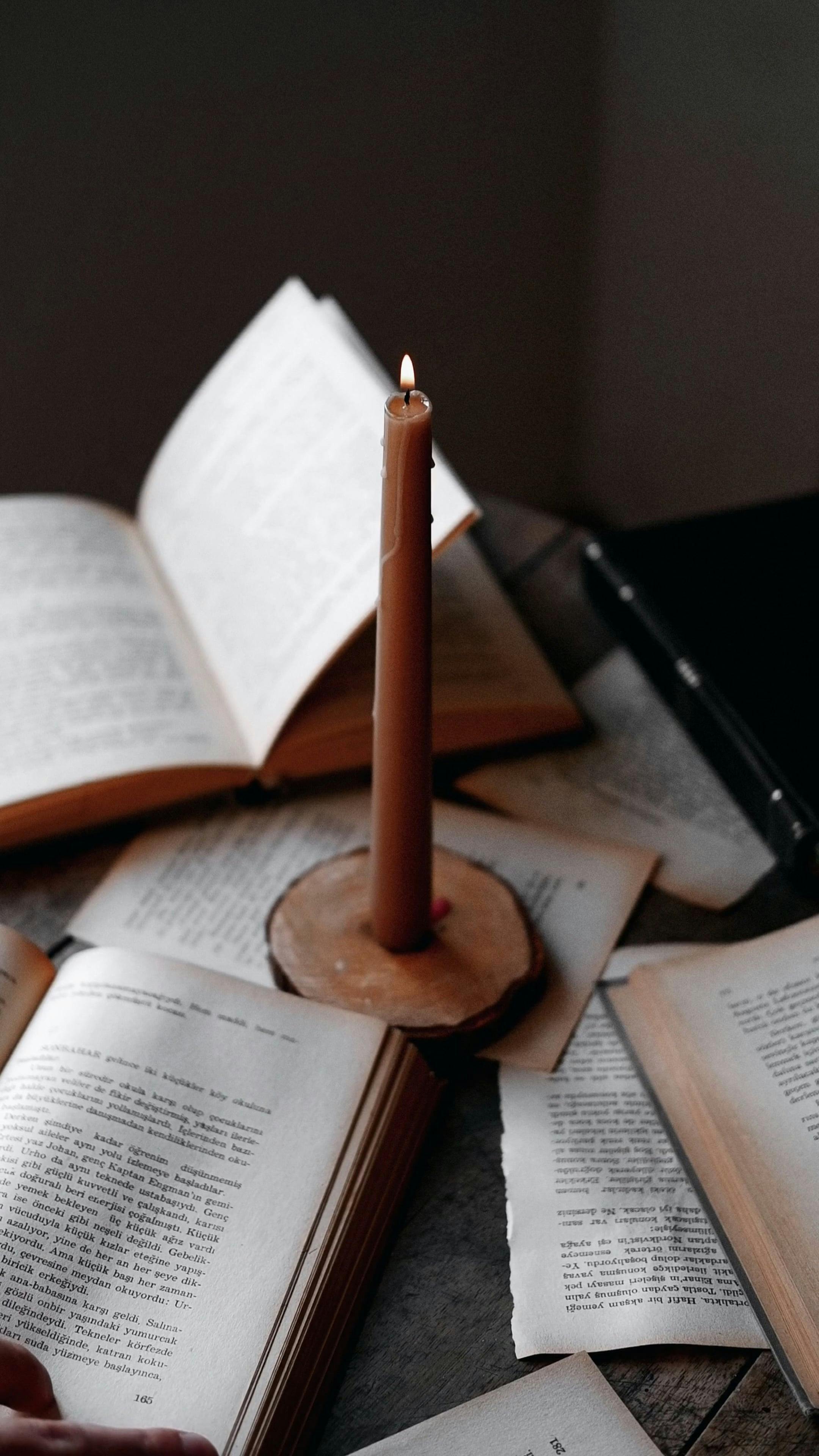 Scrolling Reel Videos, Download The BEST Free 4k Stock Video Footage ...