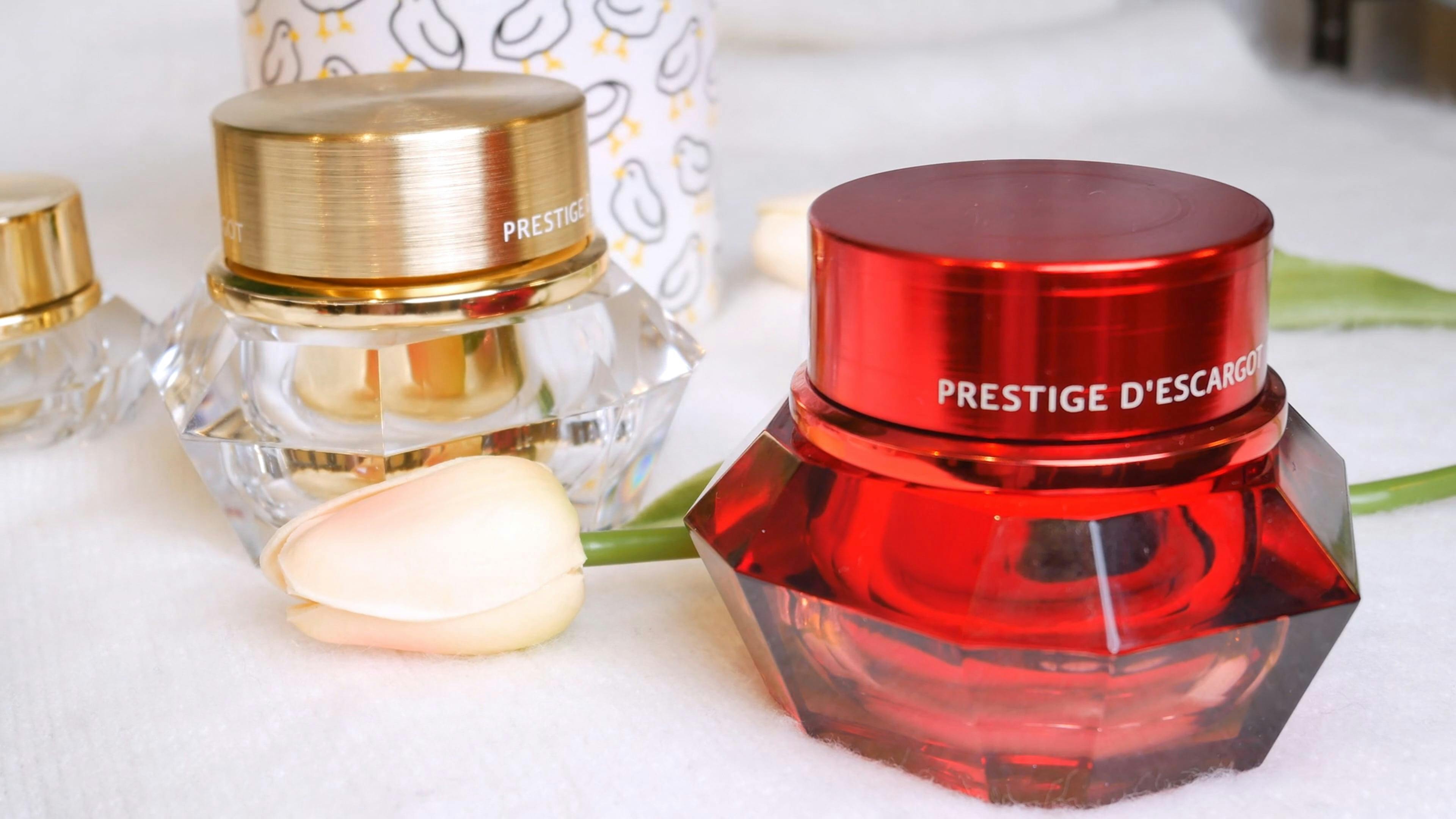 Premium Perfume Videos, Download The BEST Free 4k Stock Video Footage ...