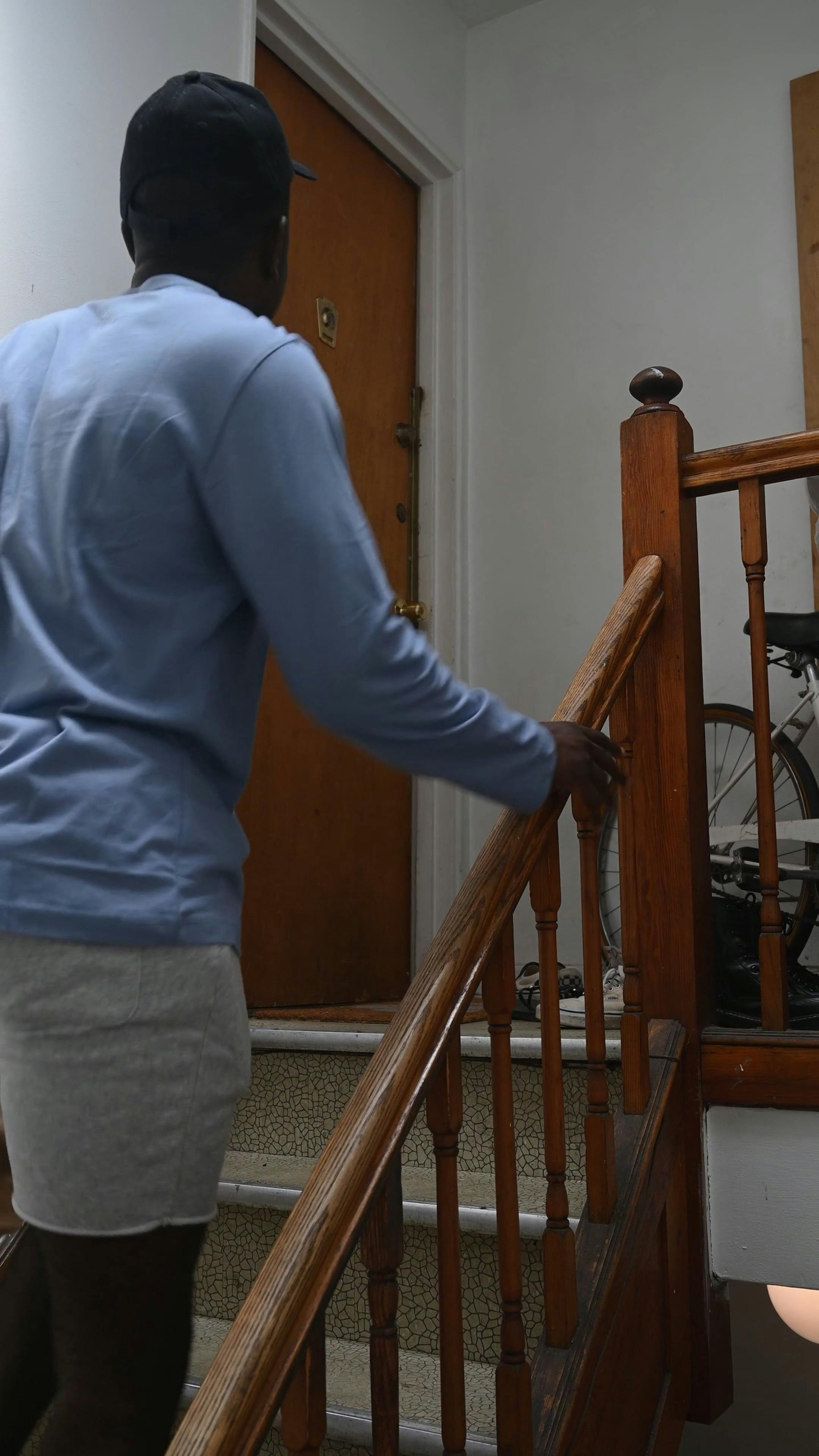 Handing Over Videos, Download The BEST Free 4k Stock Video Footage ...