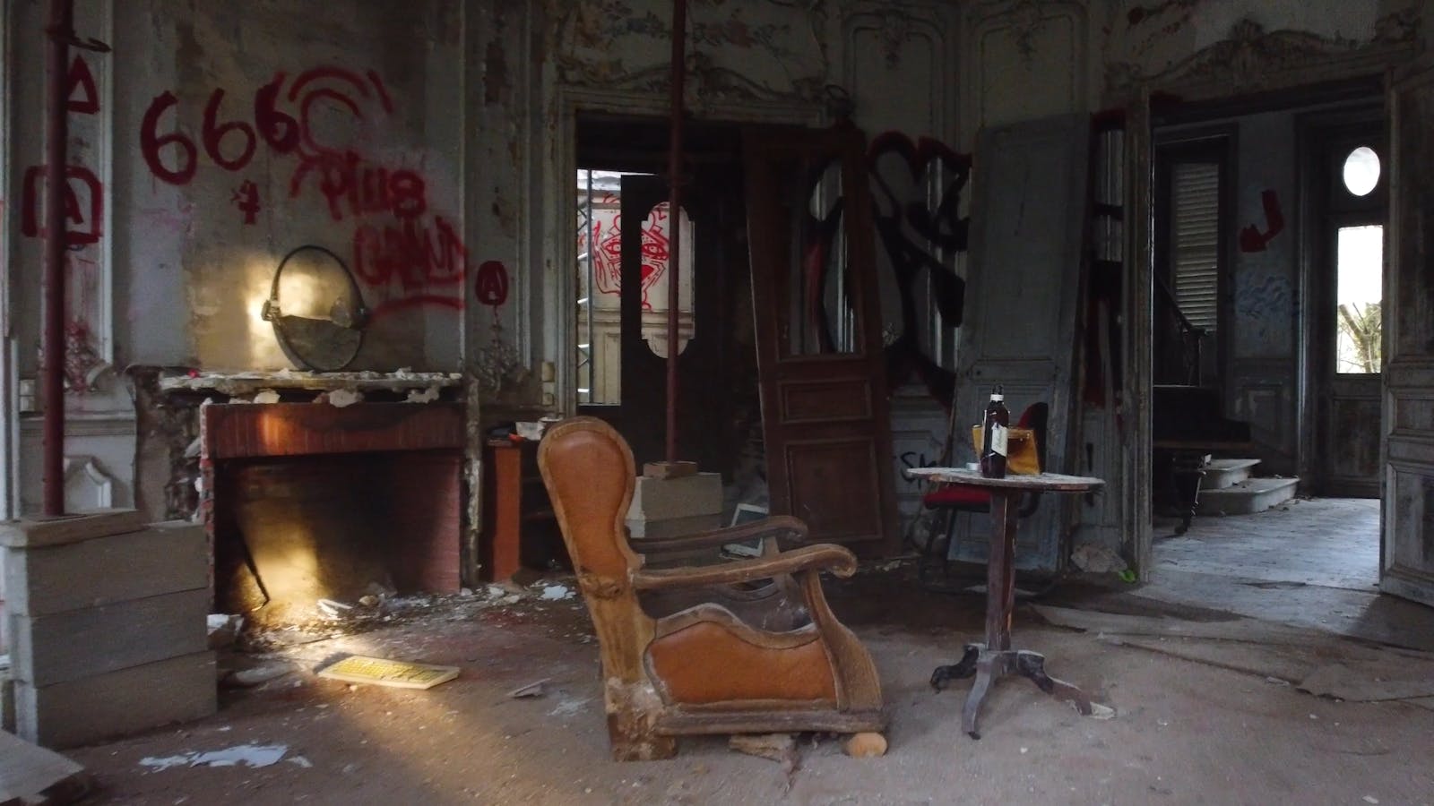 Dirty House Videos, Download The BEST Free 4k Stock Video Footage ...