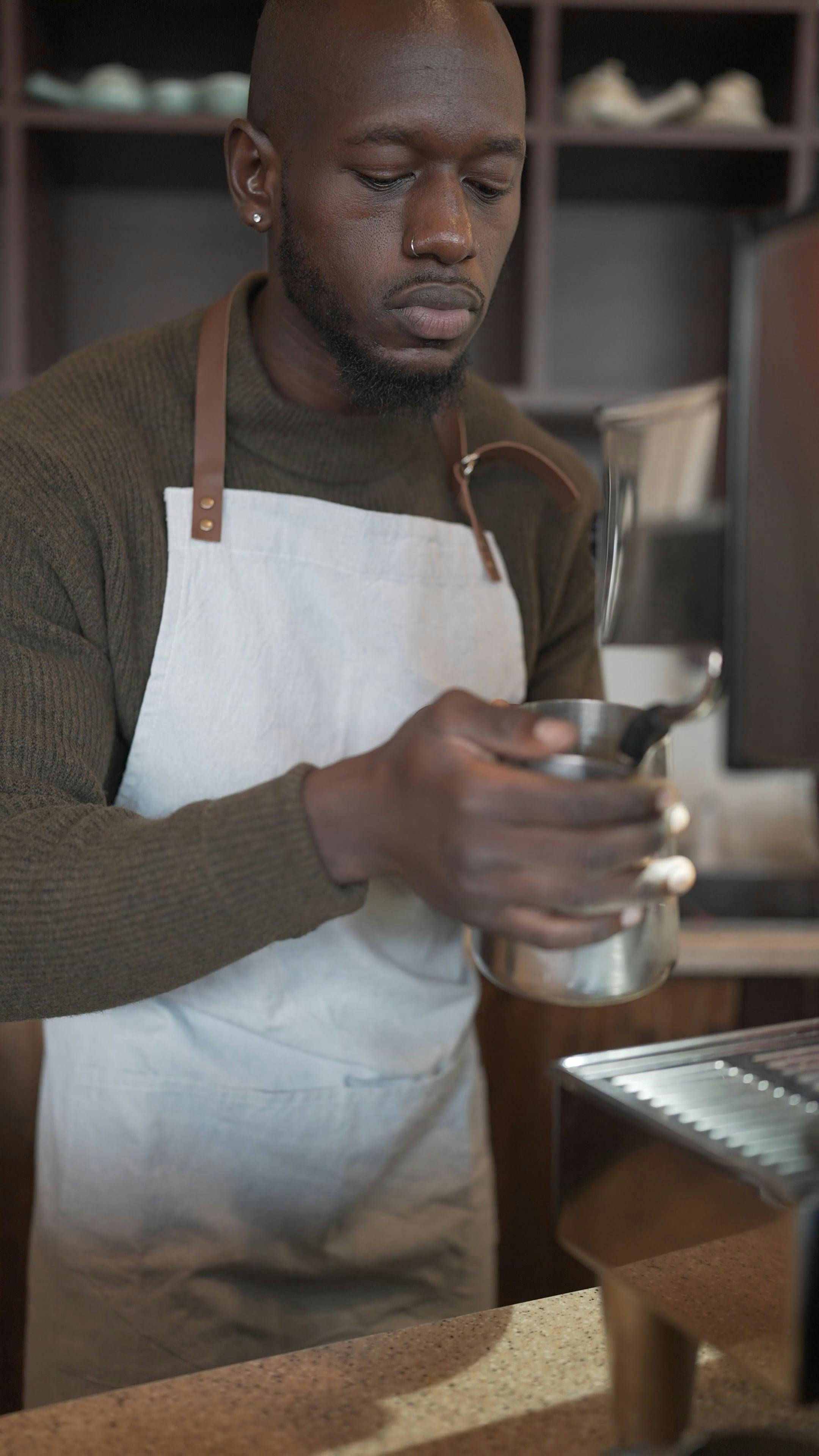 Vídeo profissional gratuito de arte barista, artesanato de café ...