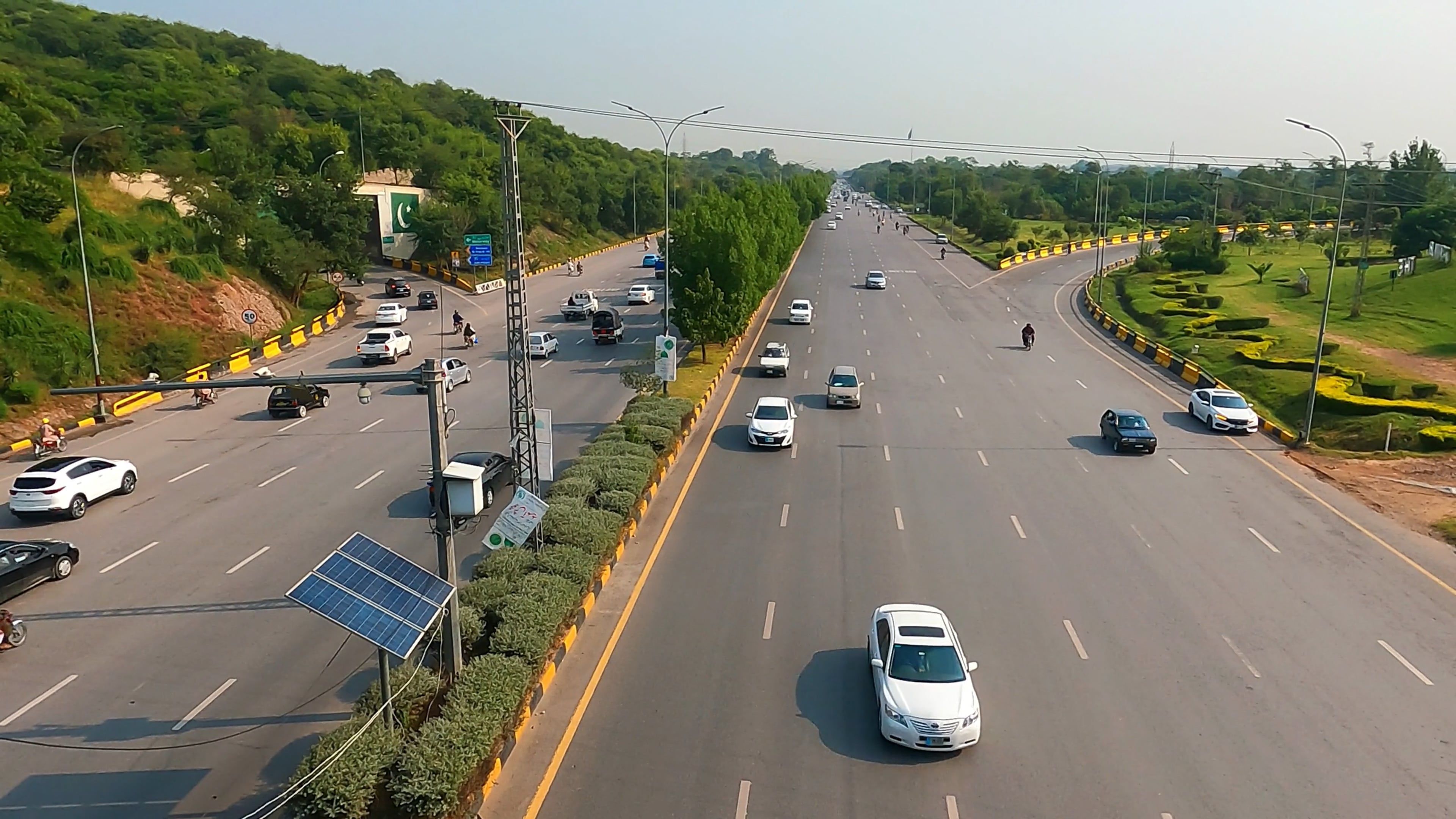 Moving Vehicles on the Road Free Stock Video Footage, Royalty-Free 4K ...