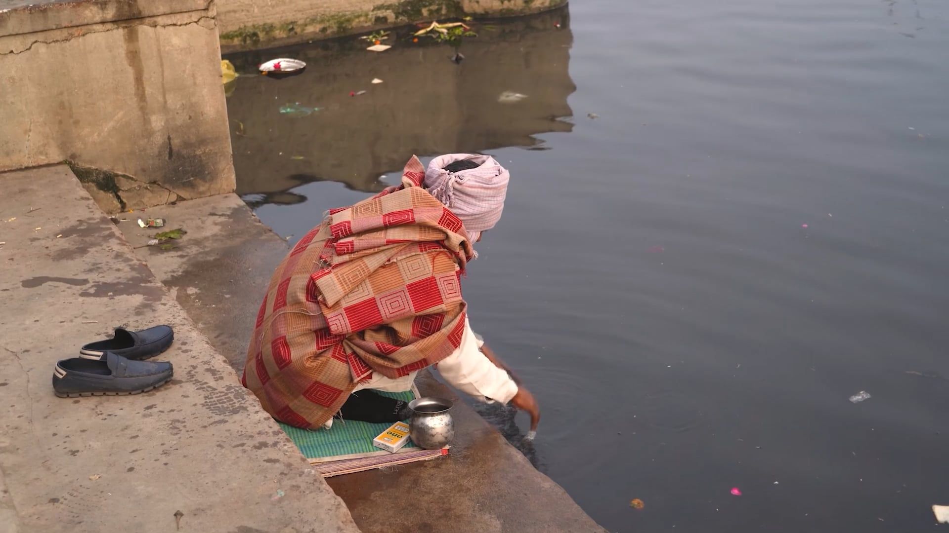 Indian Shamshan Ghat Videos, Download The BEST Free 4k Stock Video ...