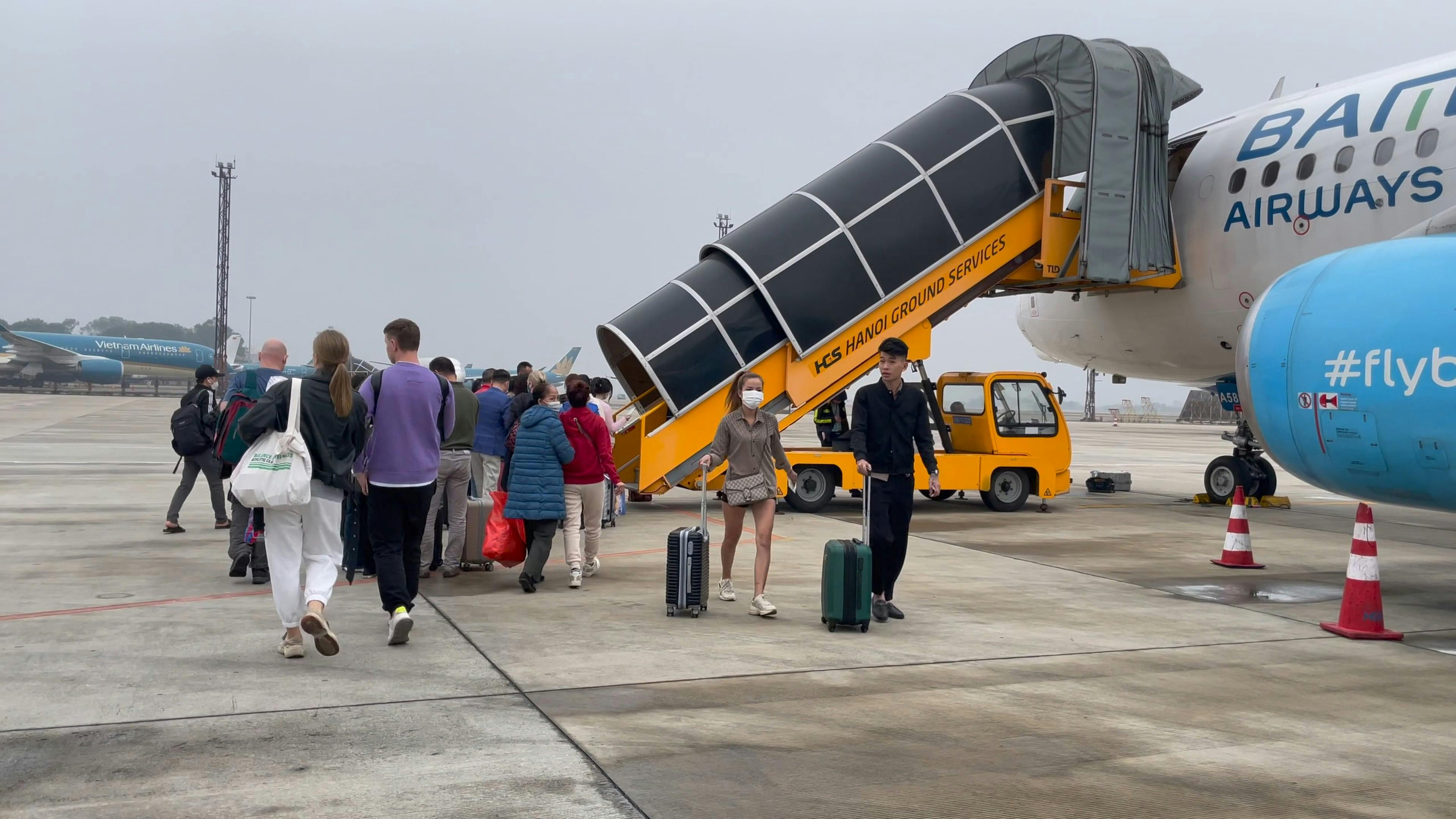 Vídeo profissional gratuito de aeronáutica, aeronave, aeroporto, ao ar ...
