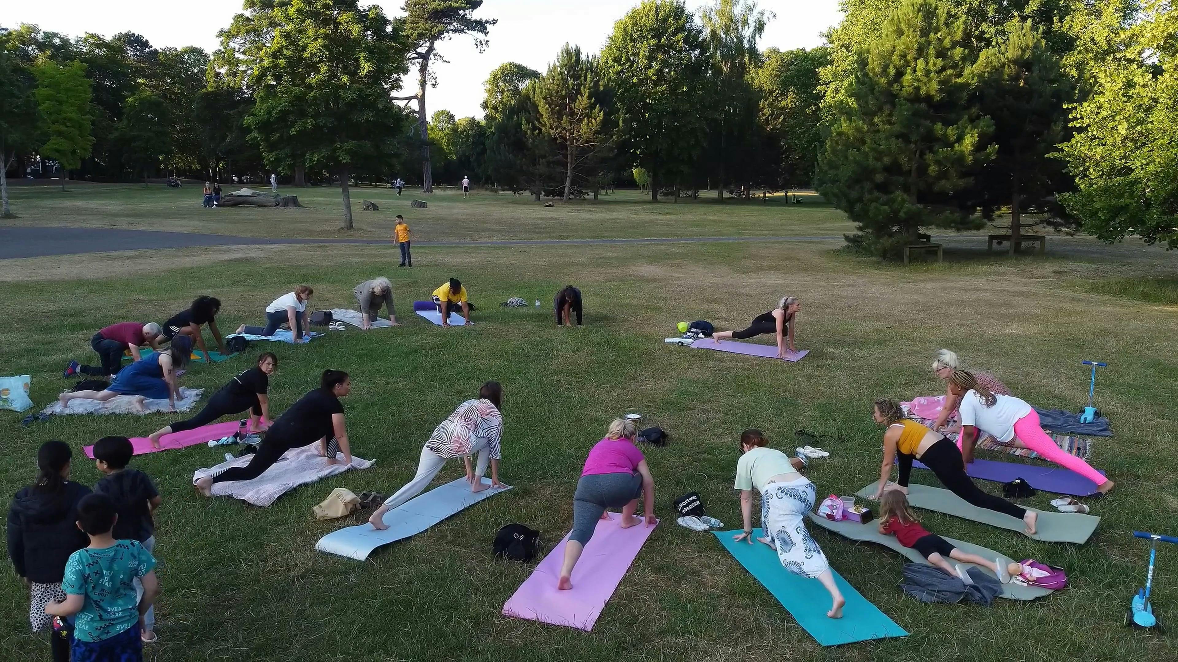 Vídeos de stock gratuitos sobre actividad de fin de semana, actividad ...