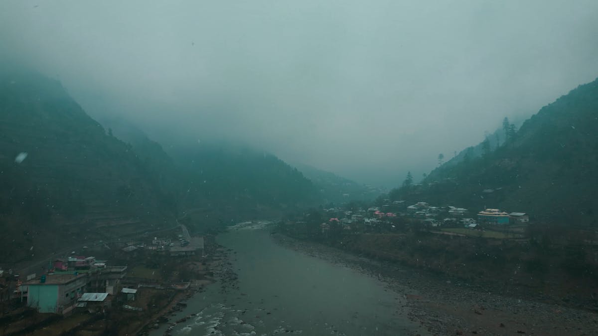 Rain 4k Video Videos, Download The BEST Free 4k Stock Video Footage ...