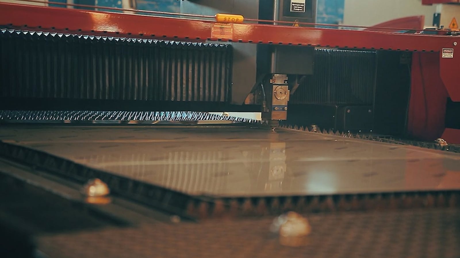 Laser Cutting Videos, Download The BEST Free 4k Stock Video Footage ...