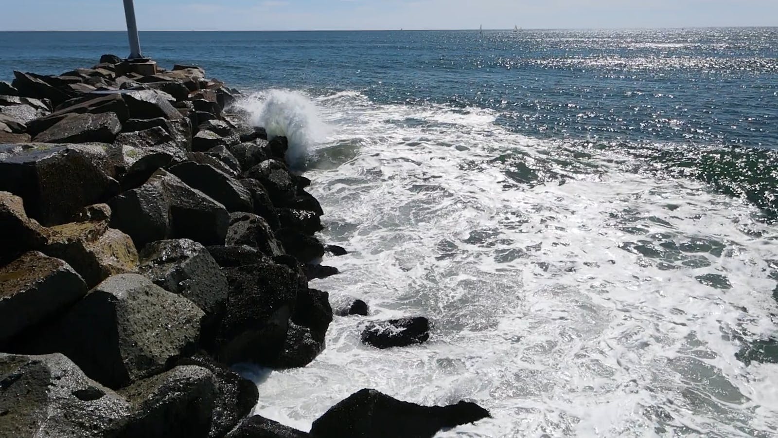 Big Wave Videos, Download The BEST Free 4k Stock Video Footage & Big ...