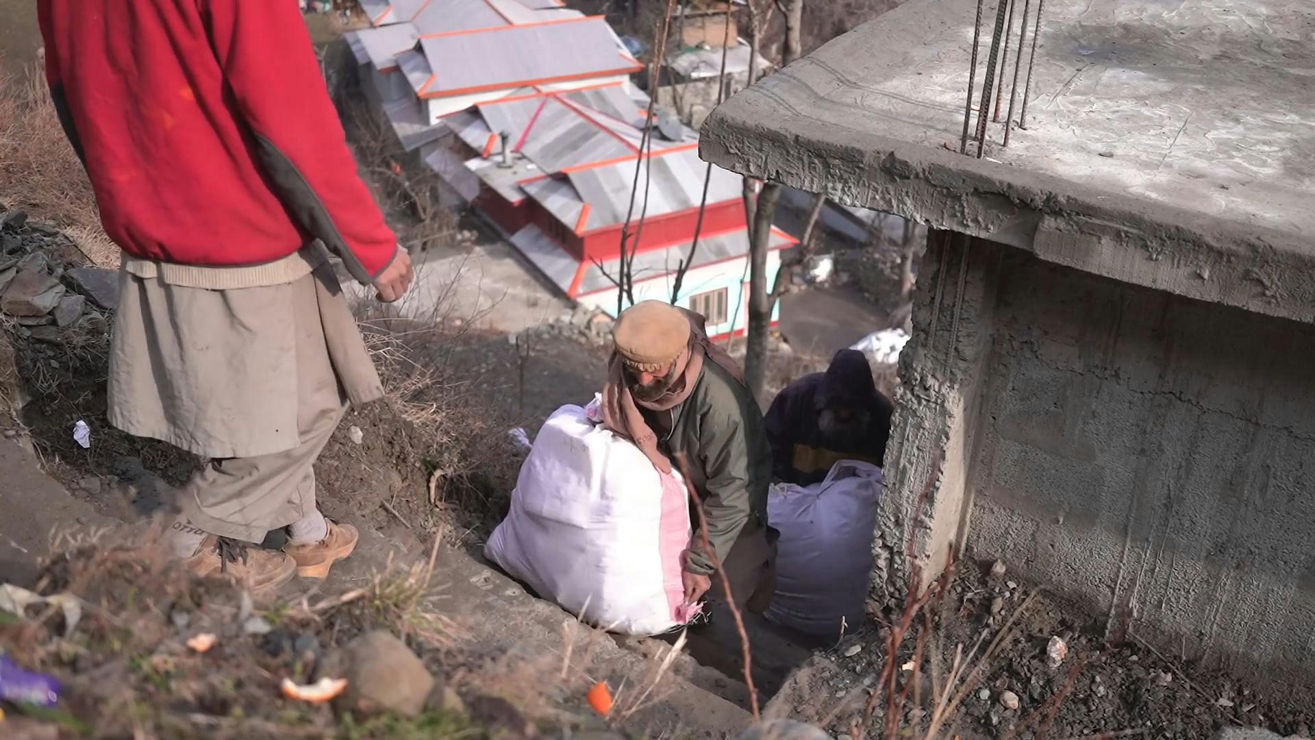 Group Of Laborers Videos, Download The BEST Free 4k Stock Video Footage ...