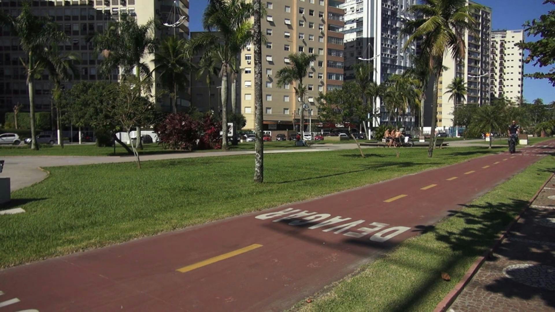 Ciclovia na ponta da praia em Santos Free Stock Video Footage, Royalty-Free 4K & HD Video Clip
