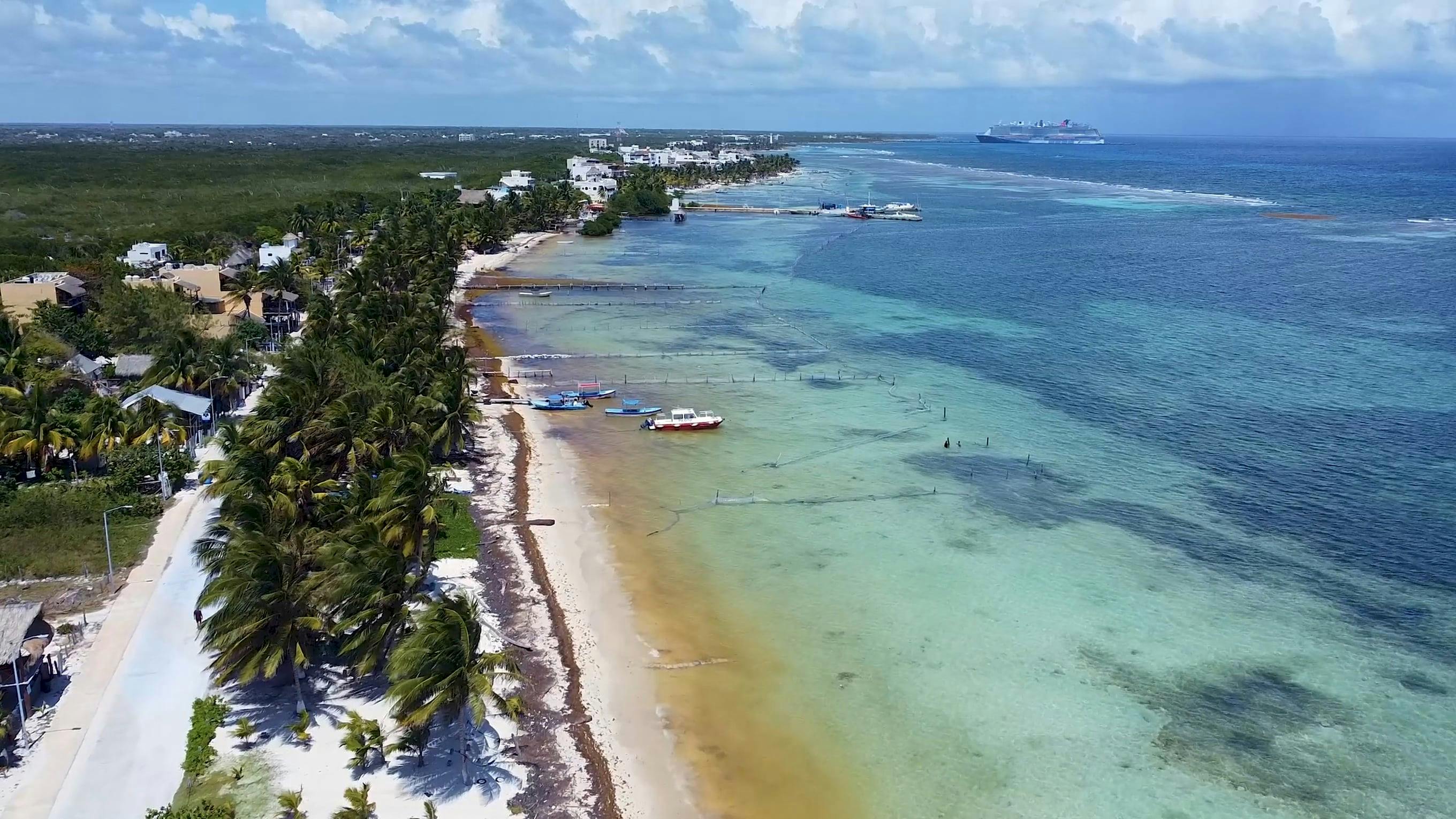 vista aerea de la playa en mahahual Free Stock Video Footage, Royalty ...