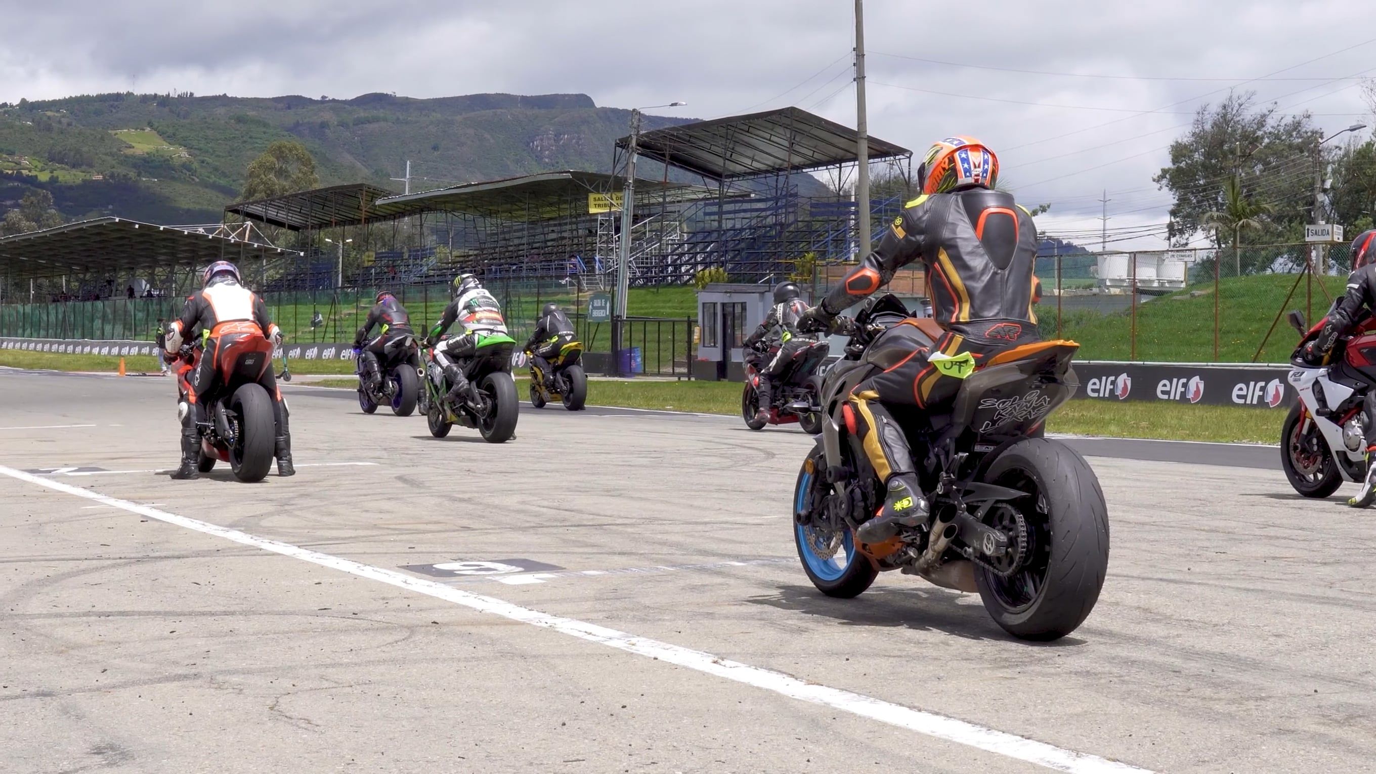 Los mejores 4000+ vídeos de Motos Honda · Banco de Imágenes Gratis ...