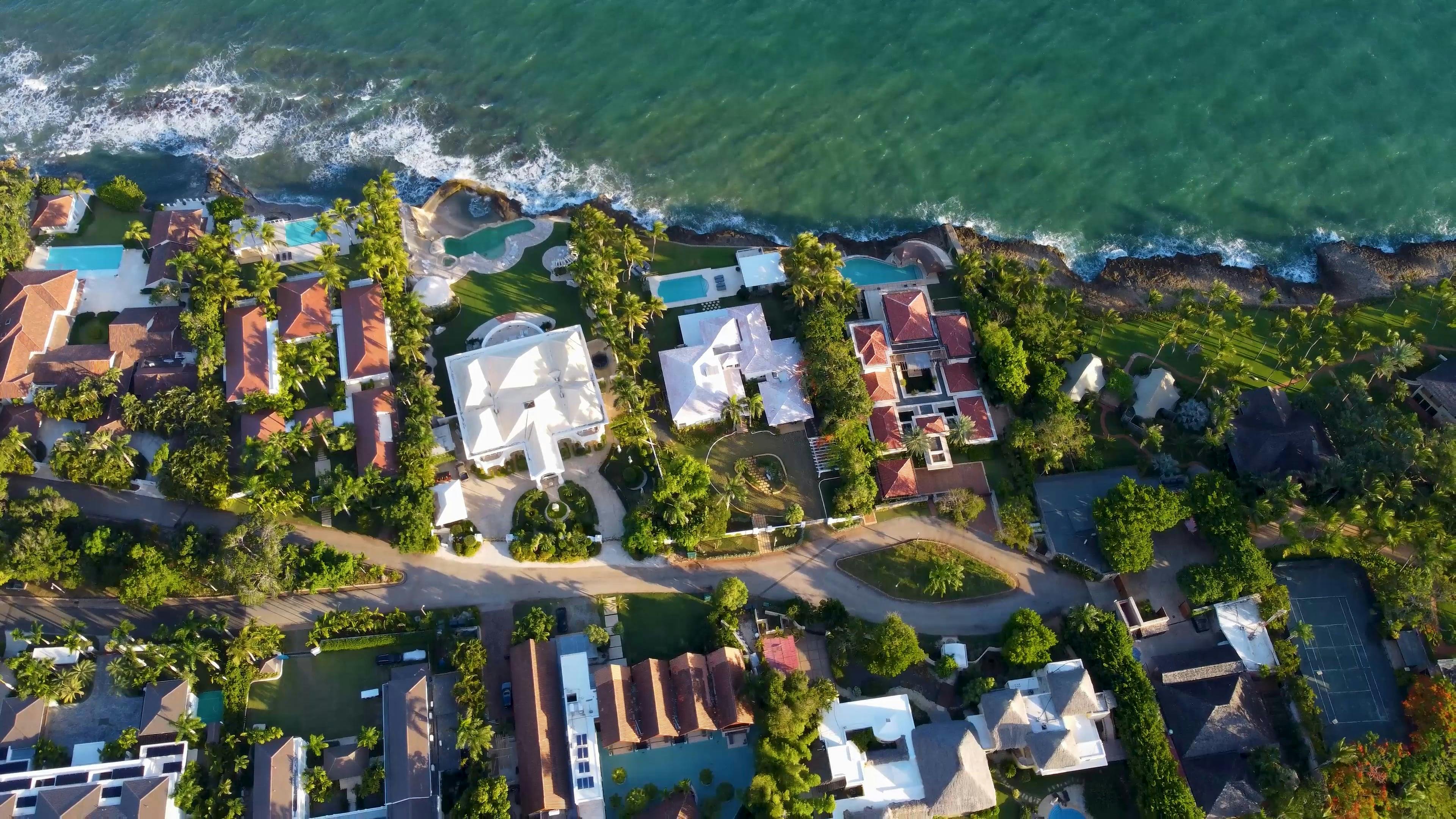An aerial view of a luxury home on the beach Free Stock Video Footage ...