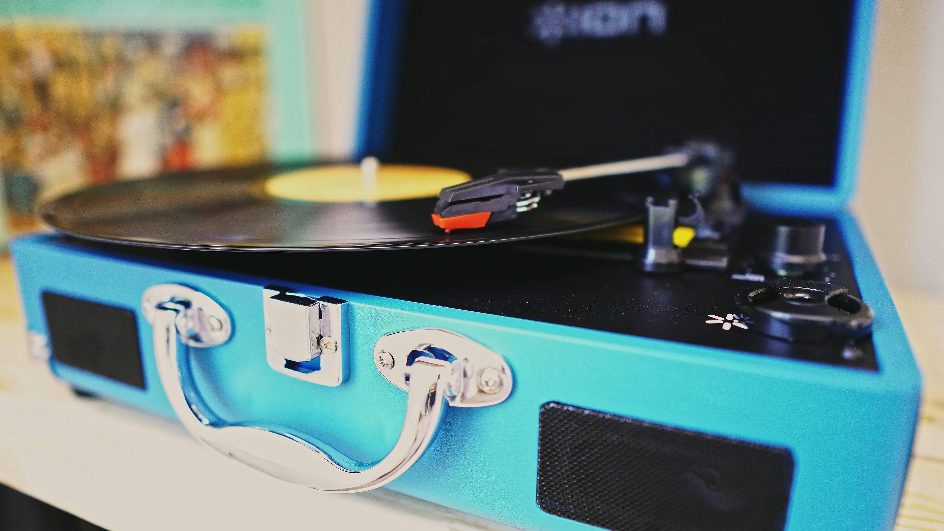 Portable Phonograph Videos, Download The BEST Free 4k Stock Video ...