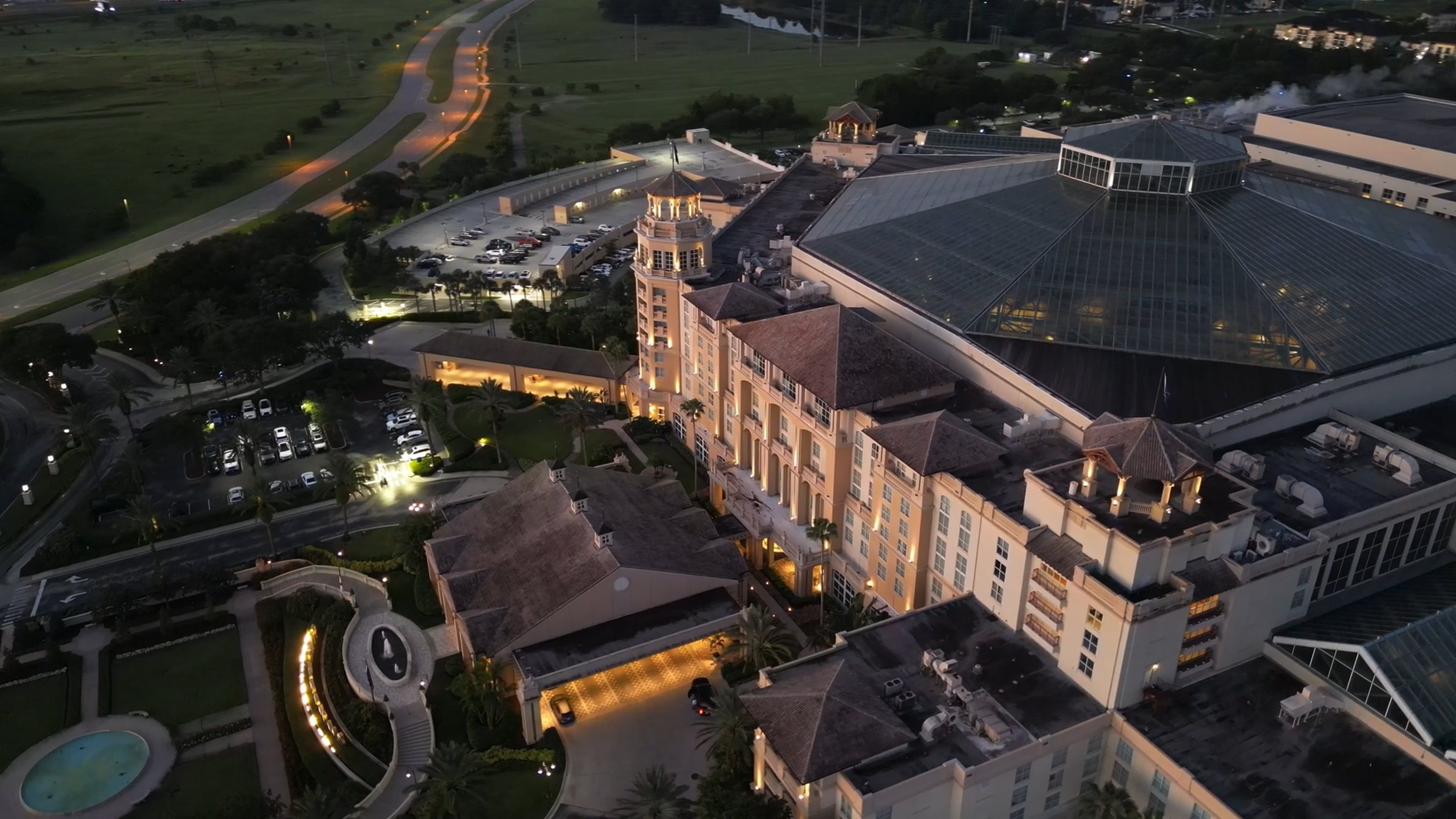 Gaylord Palms Front Roll Free Stock Video Footage, Royalty-Free 4K & HD ...