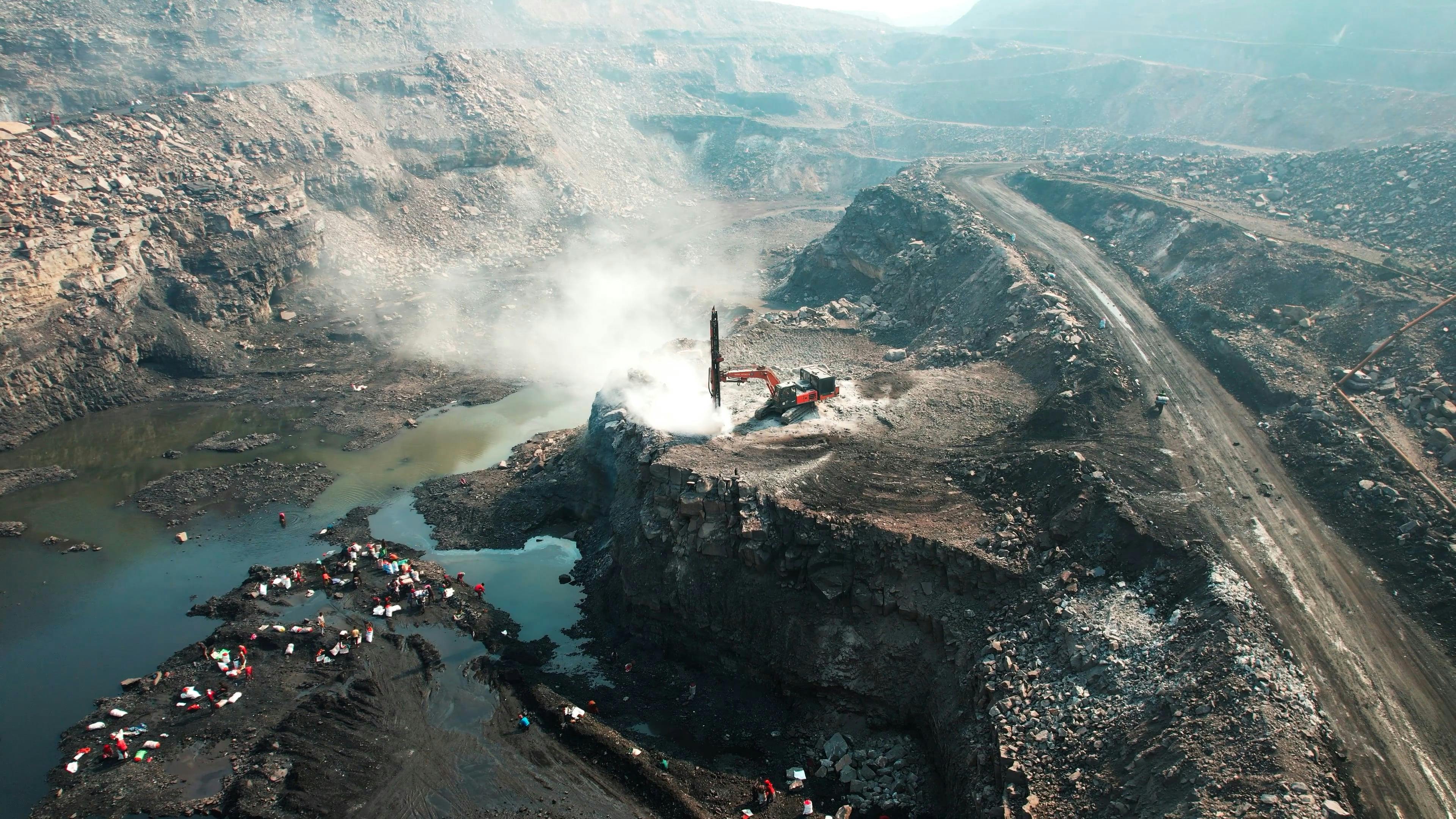 Gold Mine Videos, Download The BEST Free 4k Stock Video Footage & Gold ...