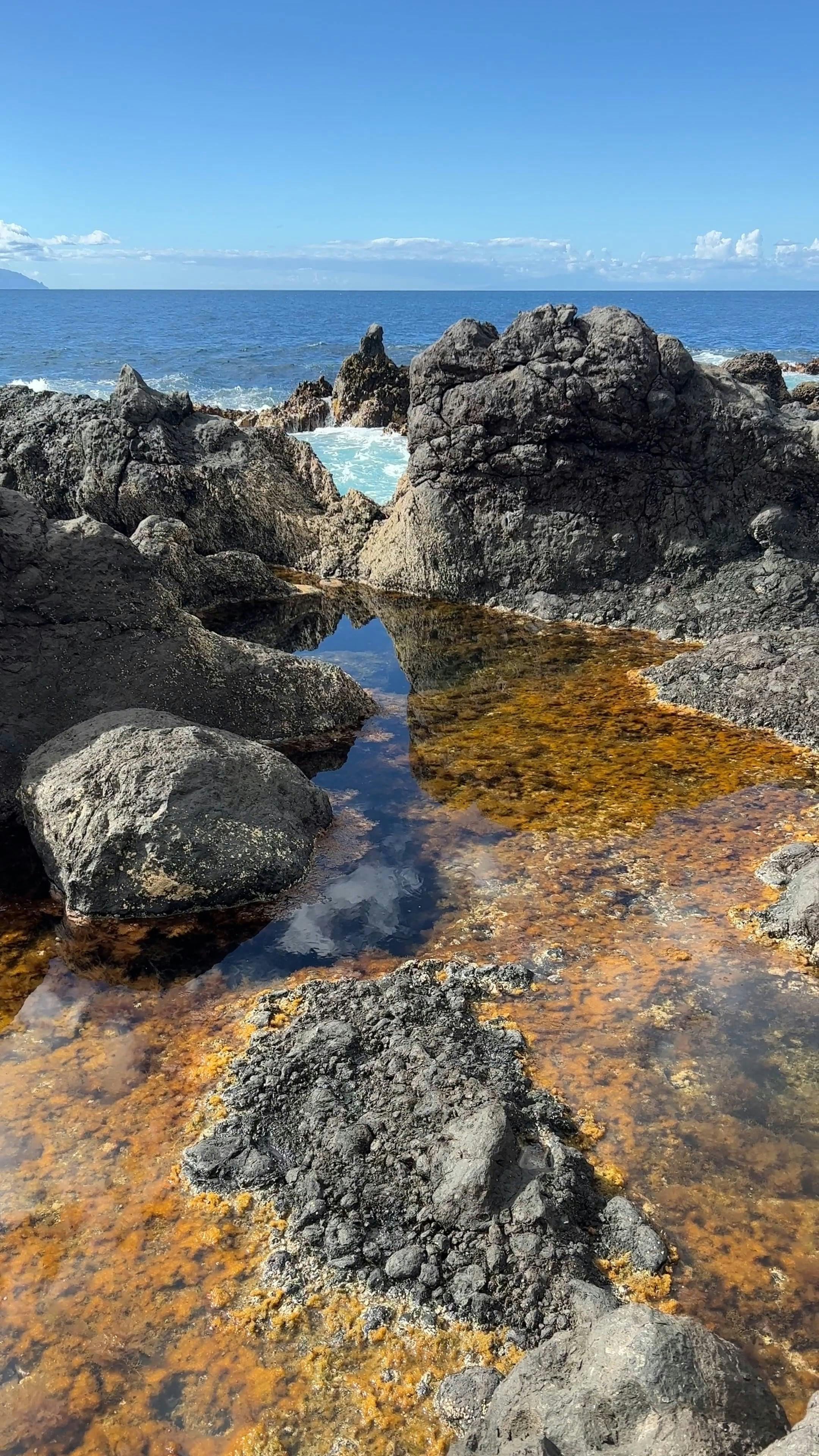 Lava Pond Videos, Download The BEST Free 4k Stock Video Footage & Lava ...