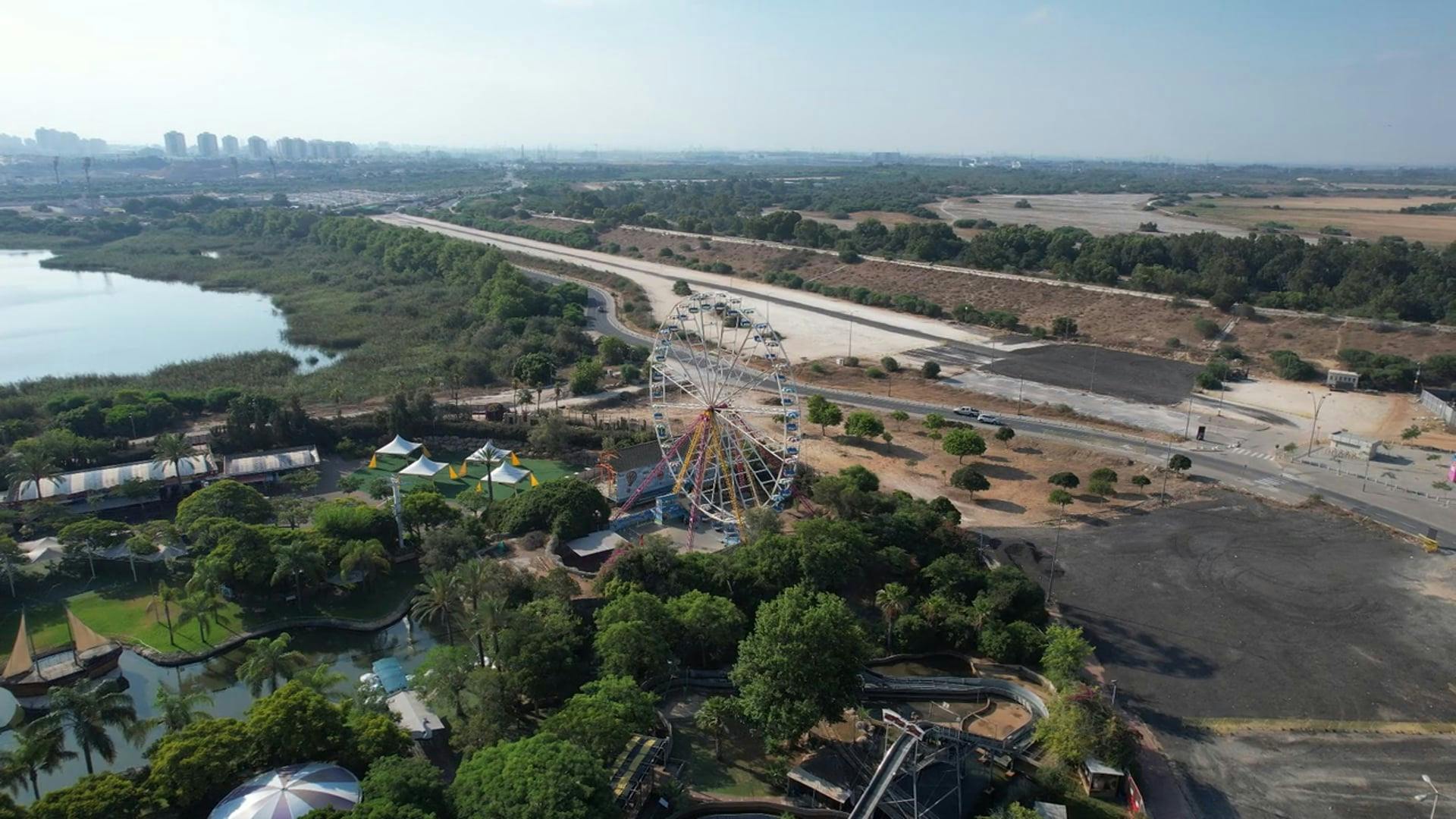 Ferris Wheel SuperLand Rishon Free Stock Video Footage, Royalty-Free 4K ...
