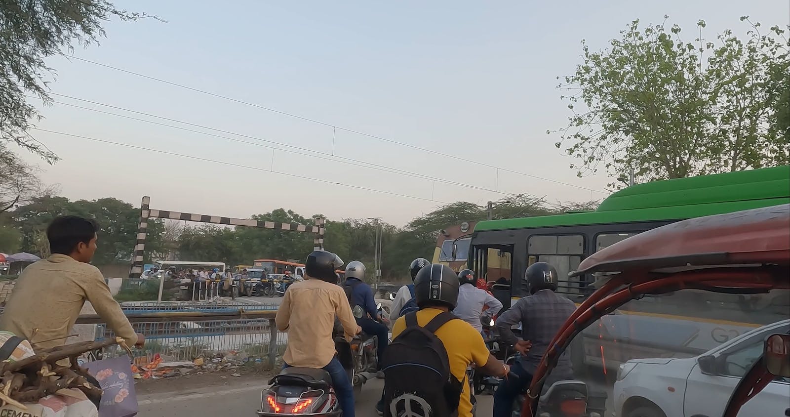 Indian Train Videos, Download The BEST Free 4k Stock Video Footage ...