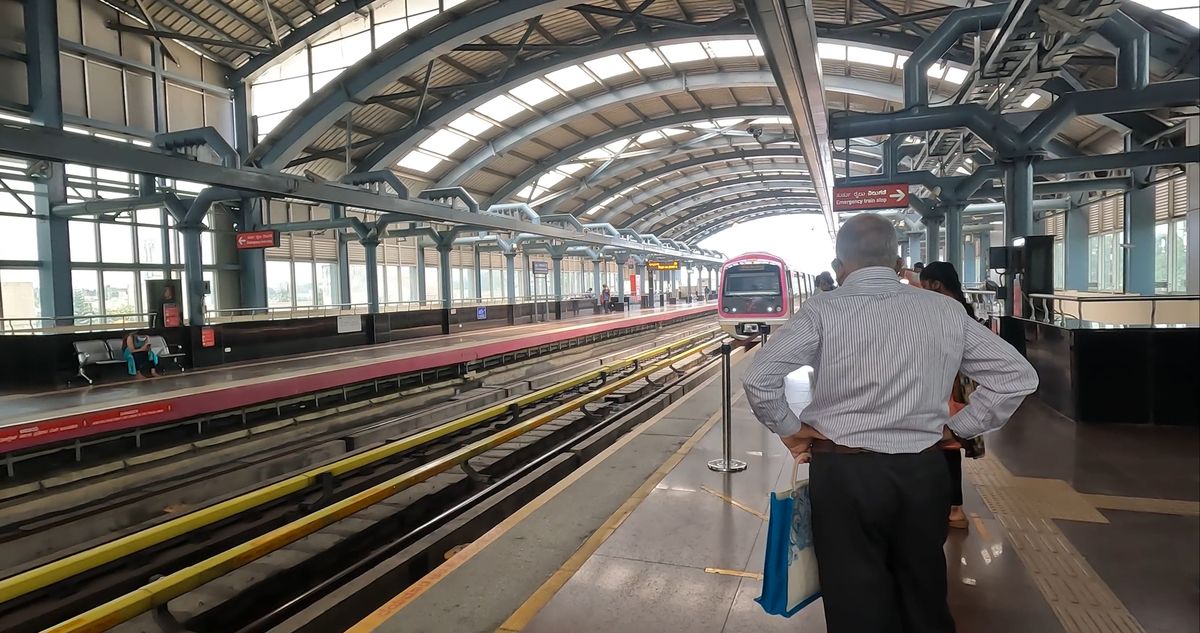 India Metro Videos, Download The BEST Free 4k Stock Video Footage ...