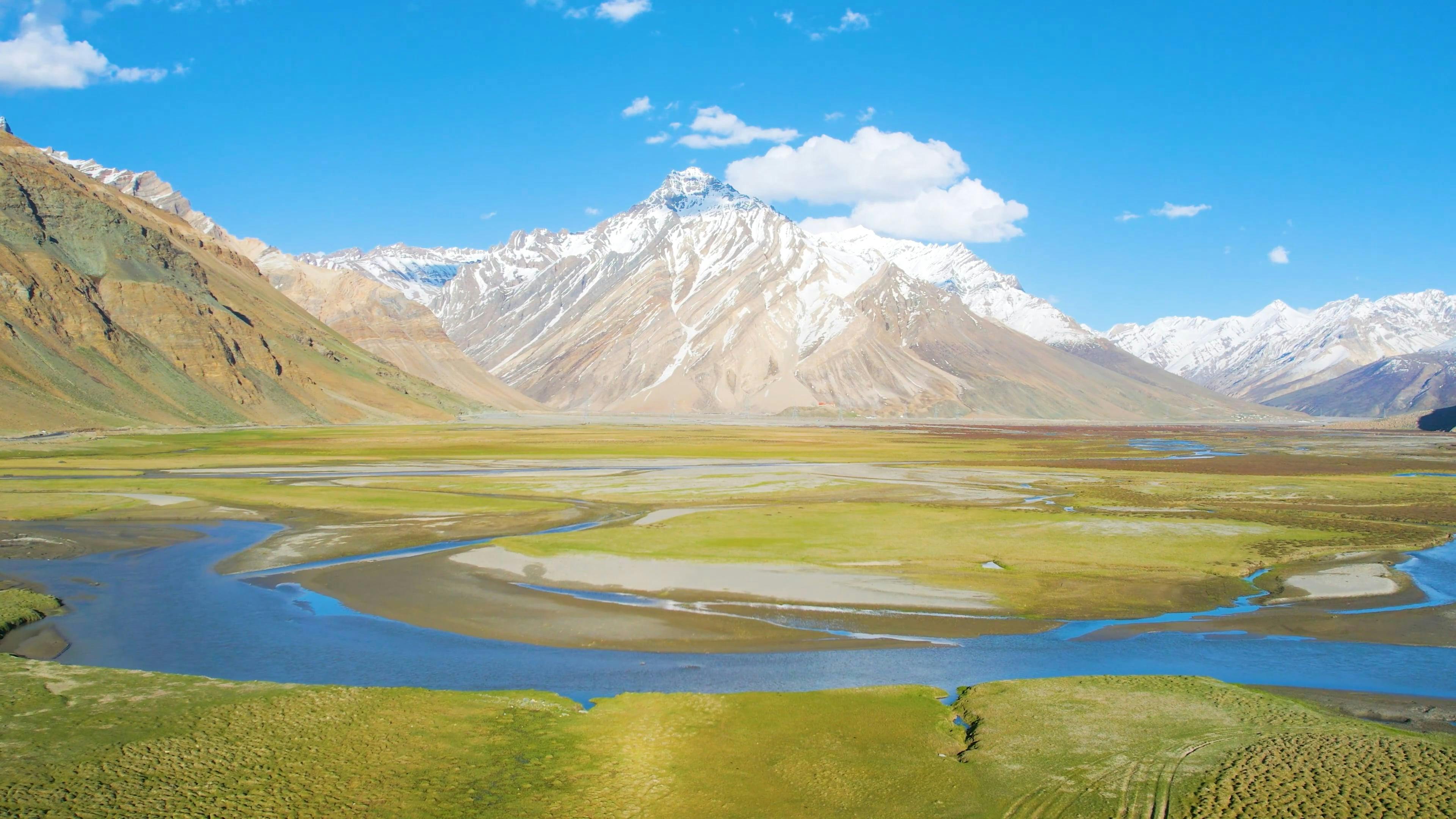 Beautiful Jispa 😍 Free Stock Video Footage, Royalty-Free 4K & HD Video Clip