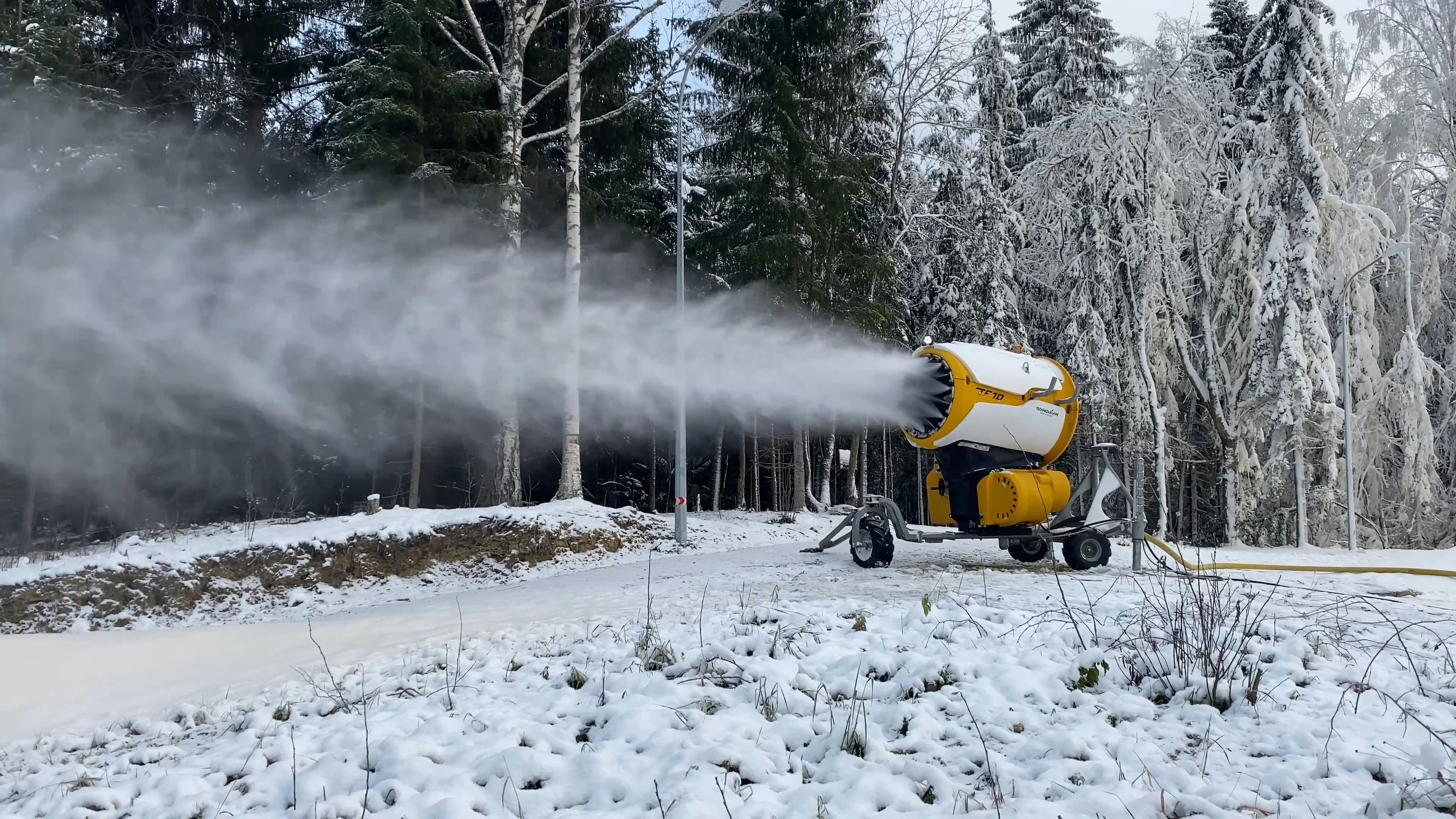 Snow Generator Machine Free Stock Video Footage, Royalty-Free 4K & HD ...