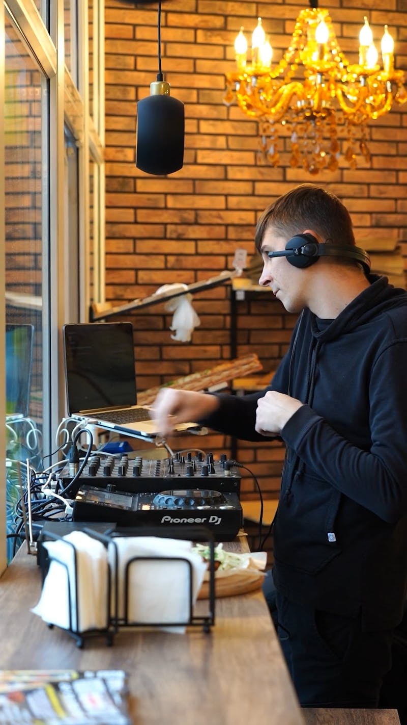 Dj Party Background Videos, Download The BEST Free 4k Stock Video ...