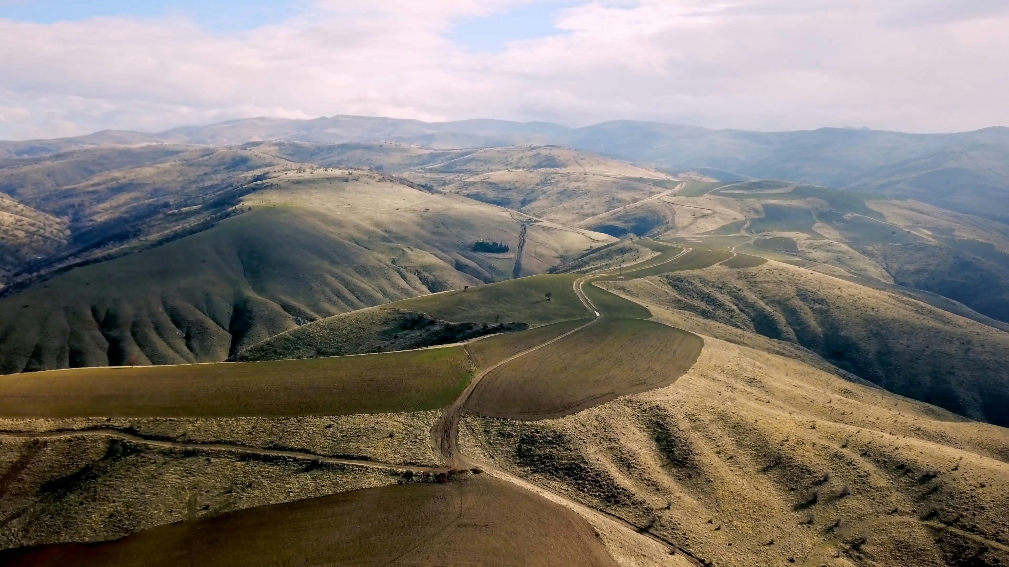 Minimal Mountain Videos, Download The BEST Free 4k Stock Video Footage ...