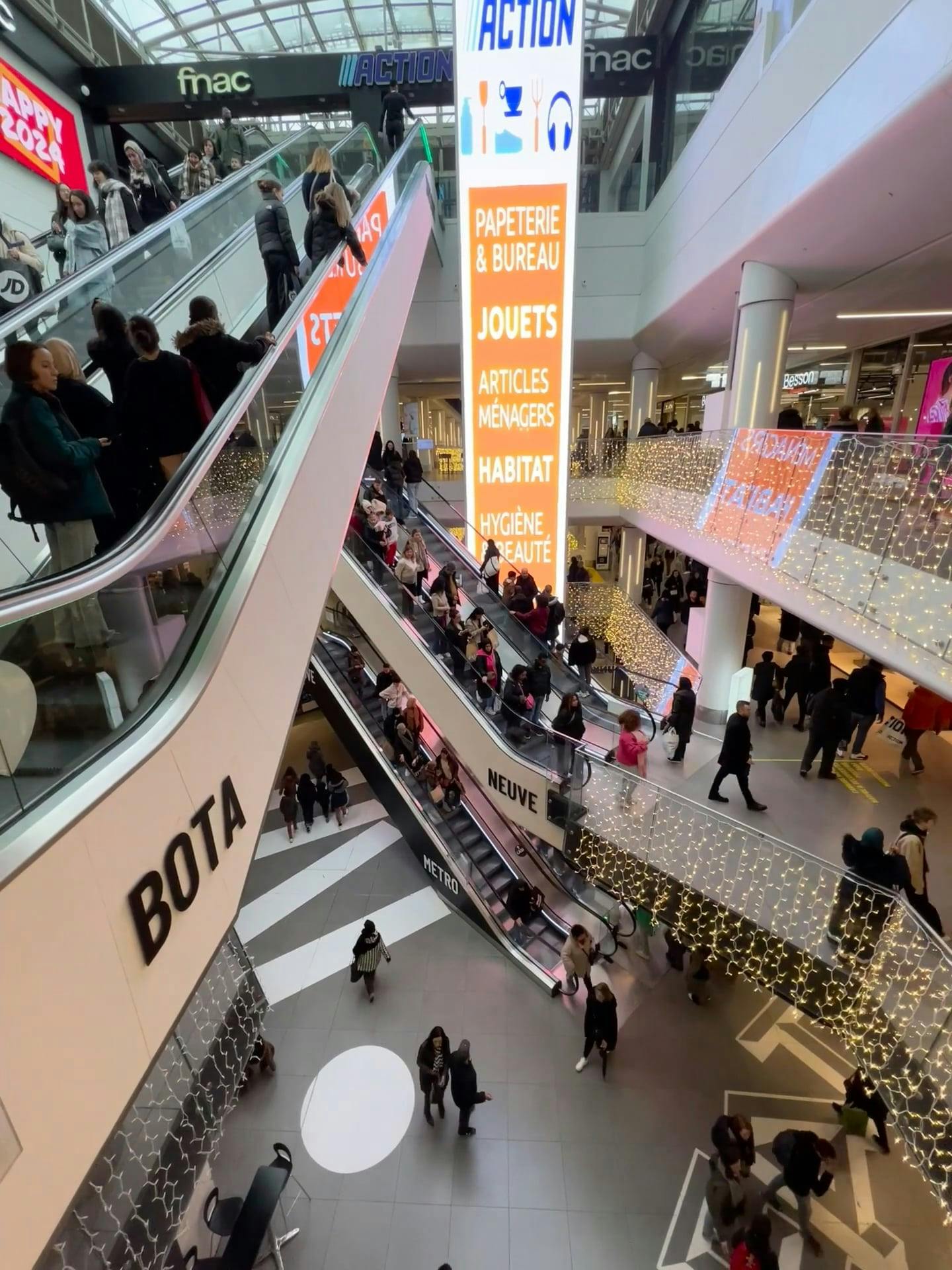Shopping mall Free Stock Video Footage, Royalty-Free 4K & HD Video Clip