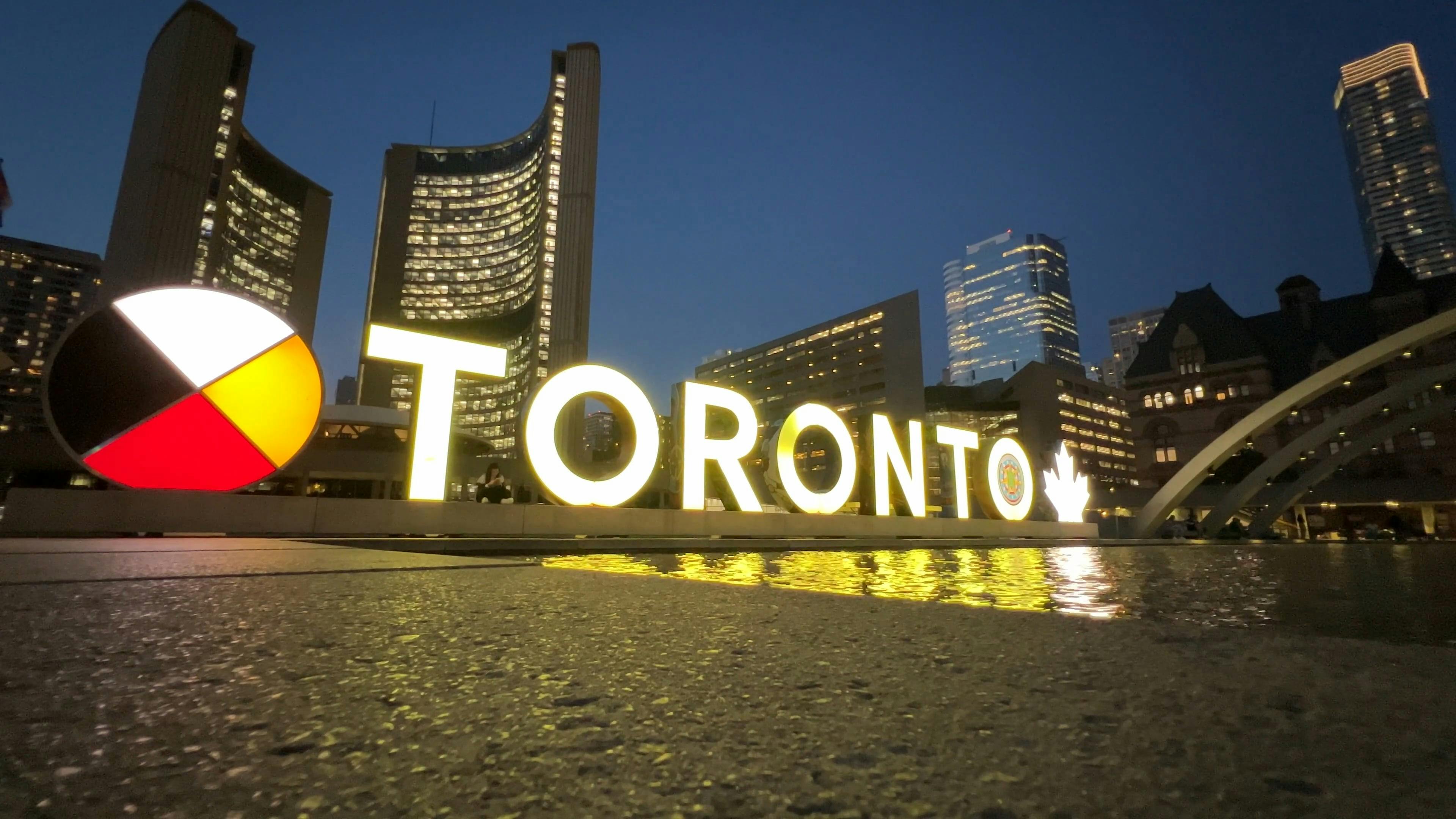 Central Toronto Videos, Download The BEST Free 4k Stock Video Footage & Central Toronto HD Video ...