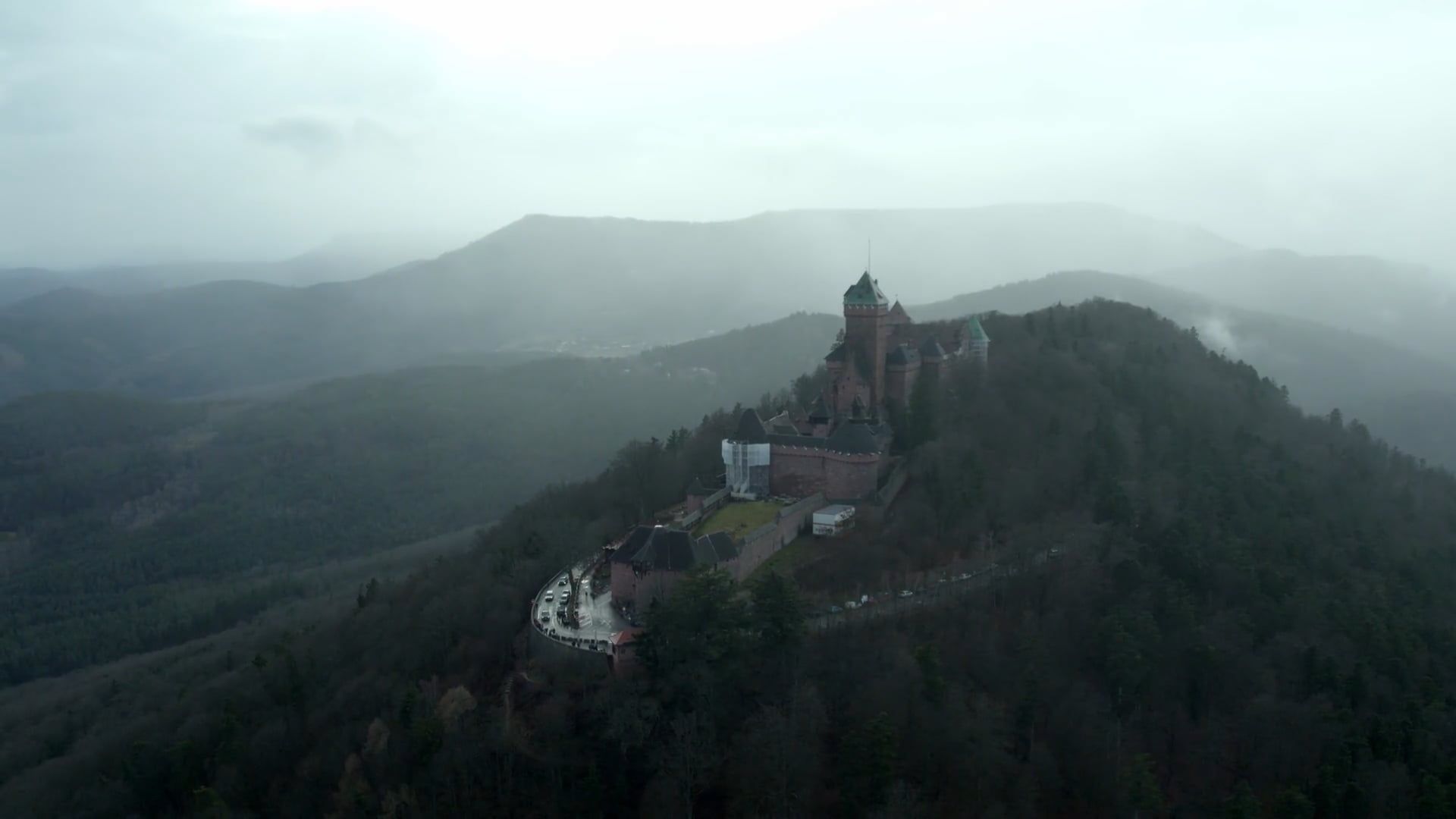 Лучшие видео (300+) по запросу «Haut Koenigsbourg Từ Bầu Trời ...
