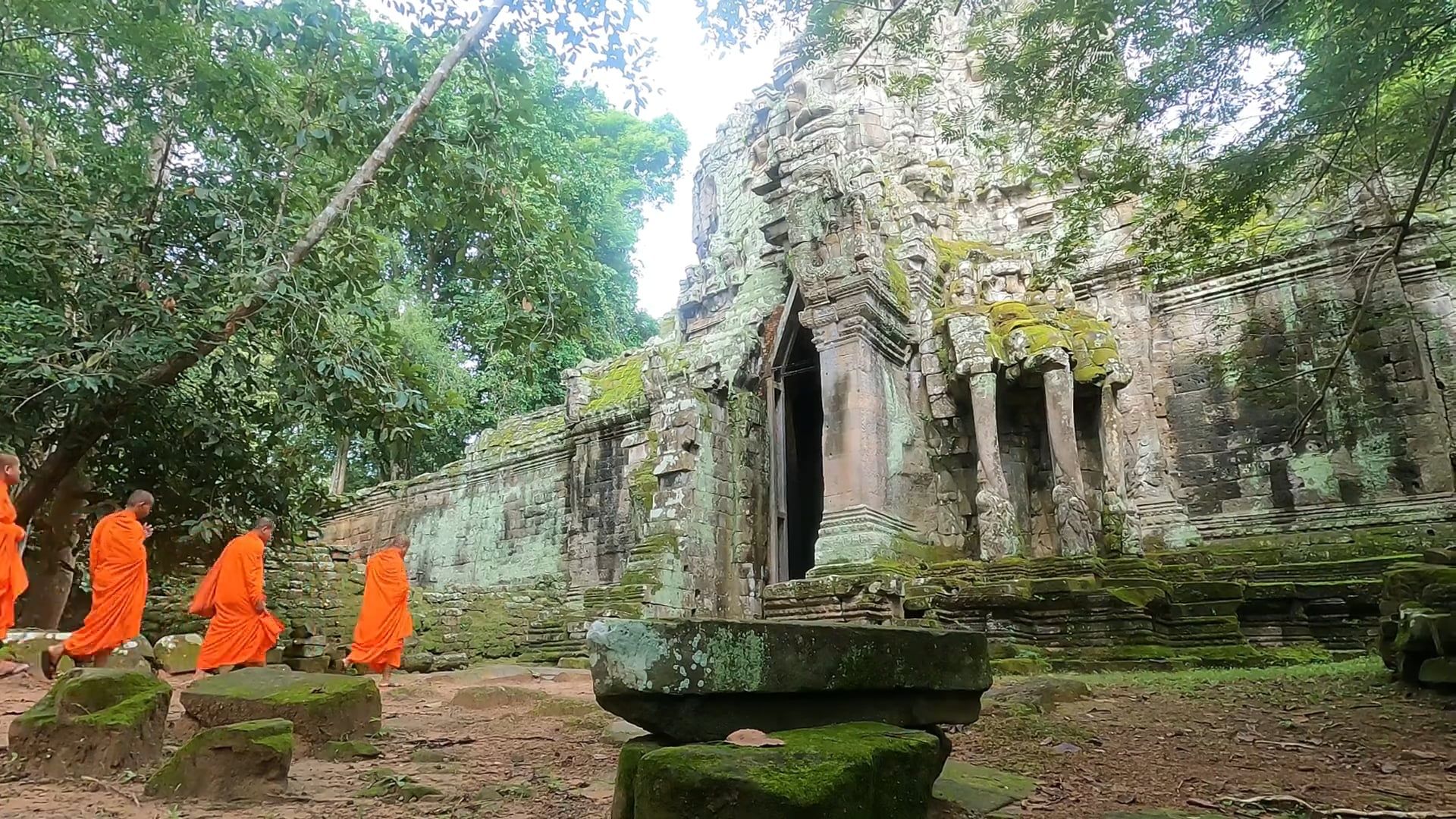 Angkorthom gate with monks procession Free Stock Video Footage, Royalty ...