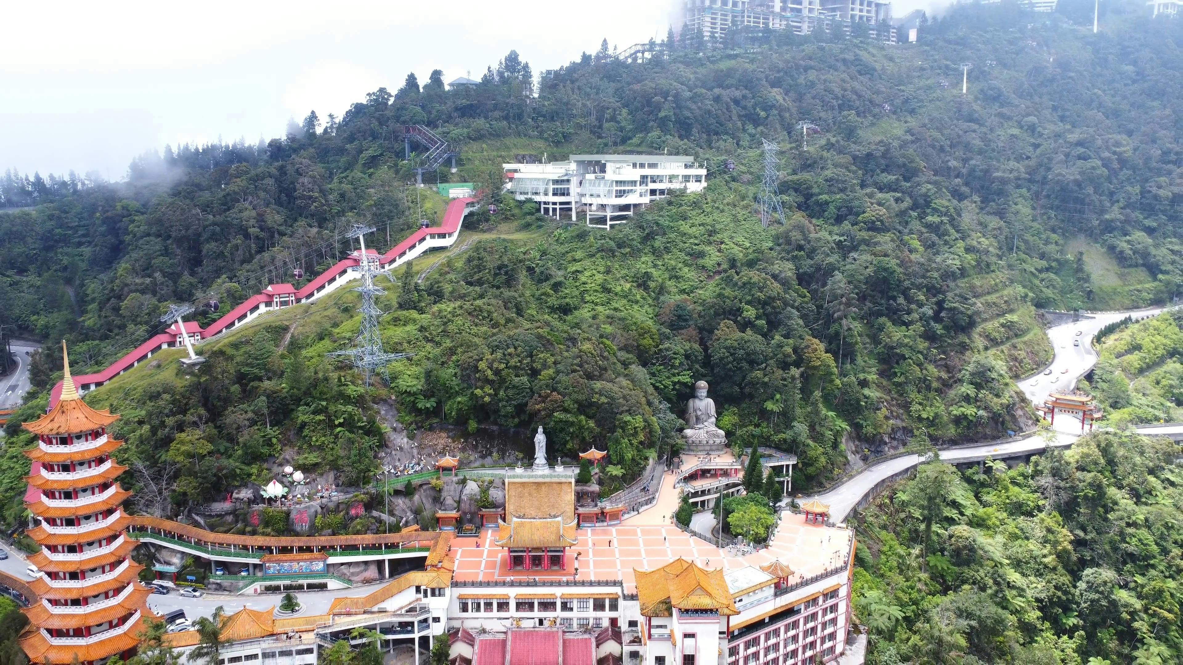 Drone Video of the Chin Swee Caves Temple in Genting Highlands ...