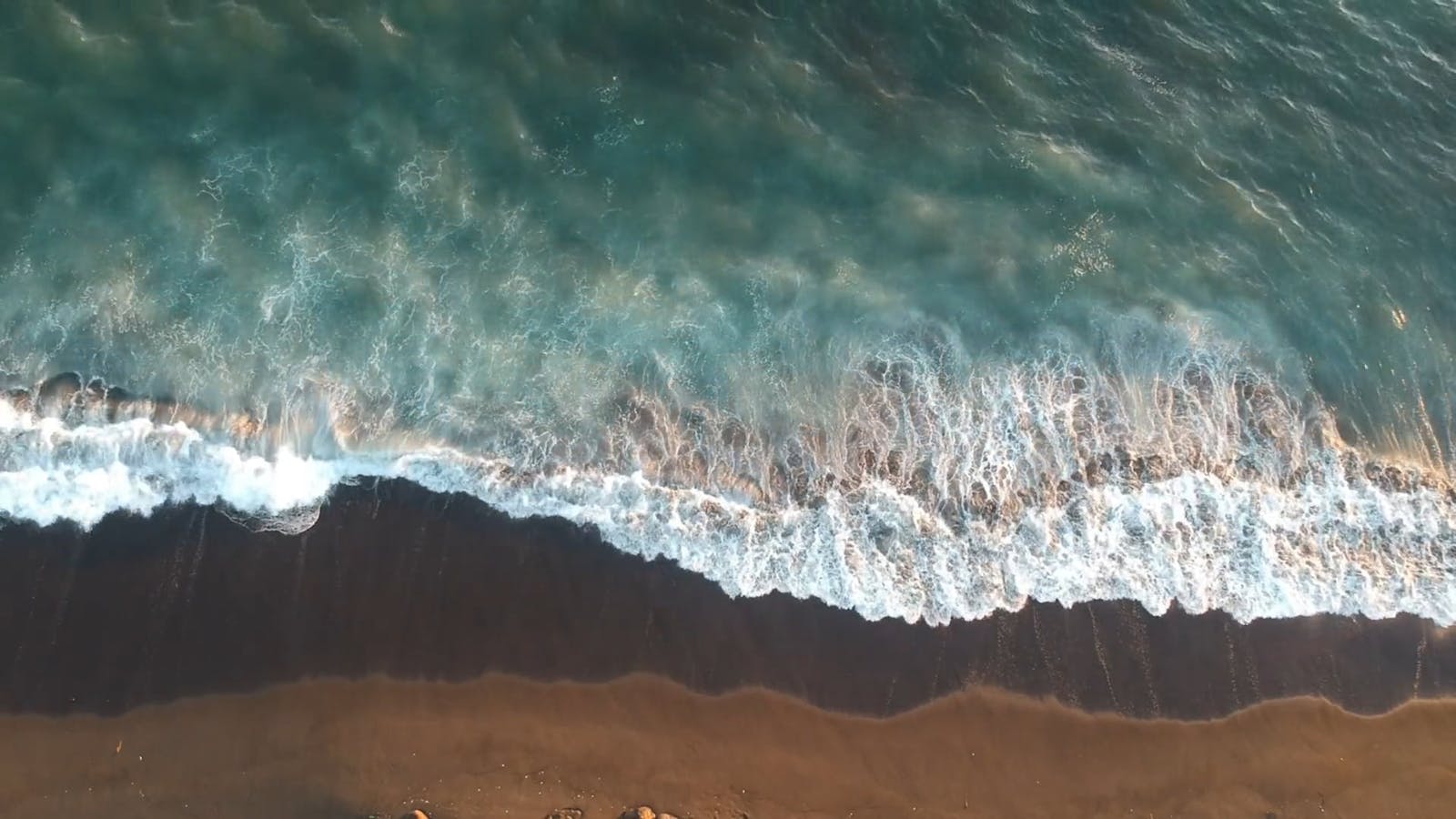 Waves Videos, Download The BEST Free 4k Stock Video Footage & Waves HD ...