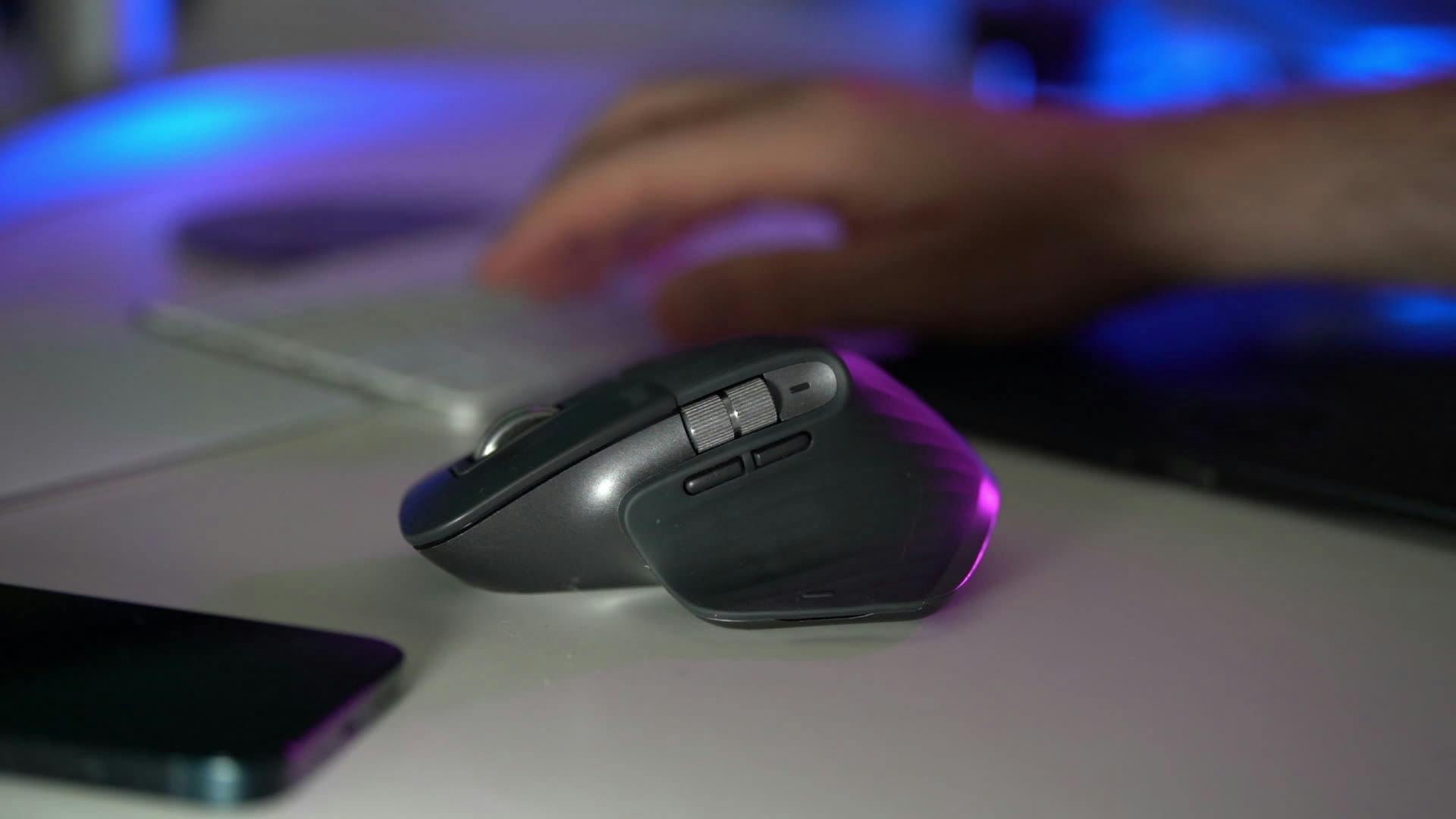 computer mouse Free Stock Video Footage, Royalty-Free 4K & HD Video Clip