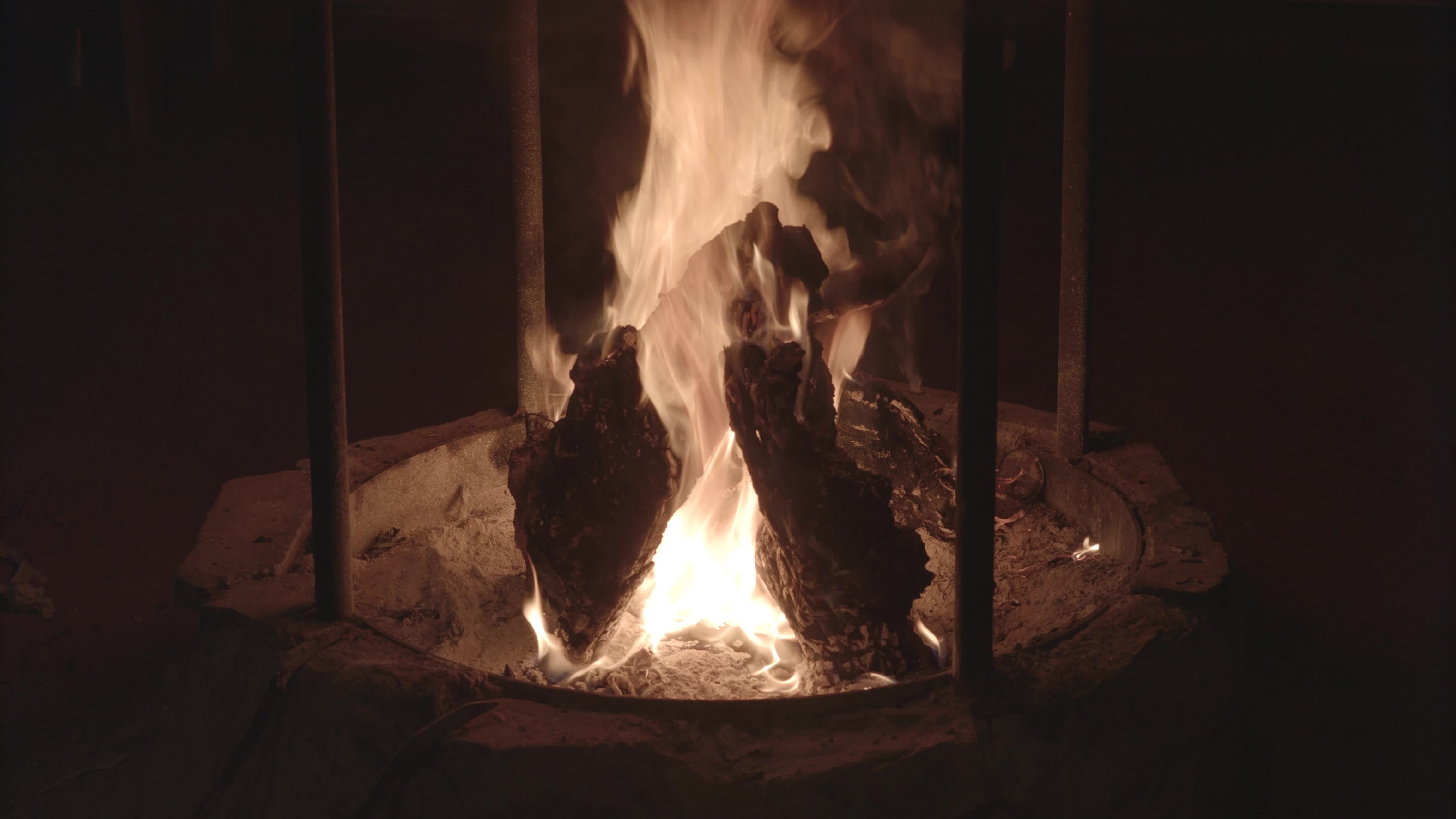Fire , camp Fire ,fire pit Free Stock Video Footage, Royalty-Free 4K ...