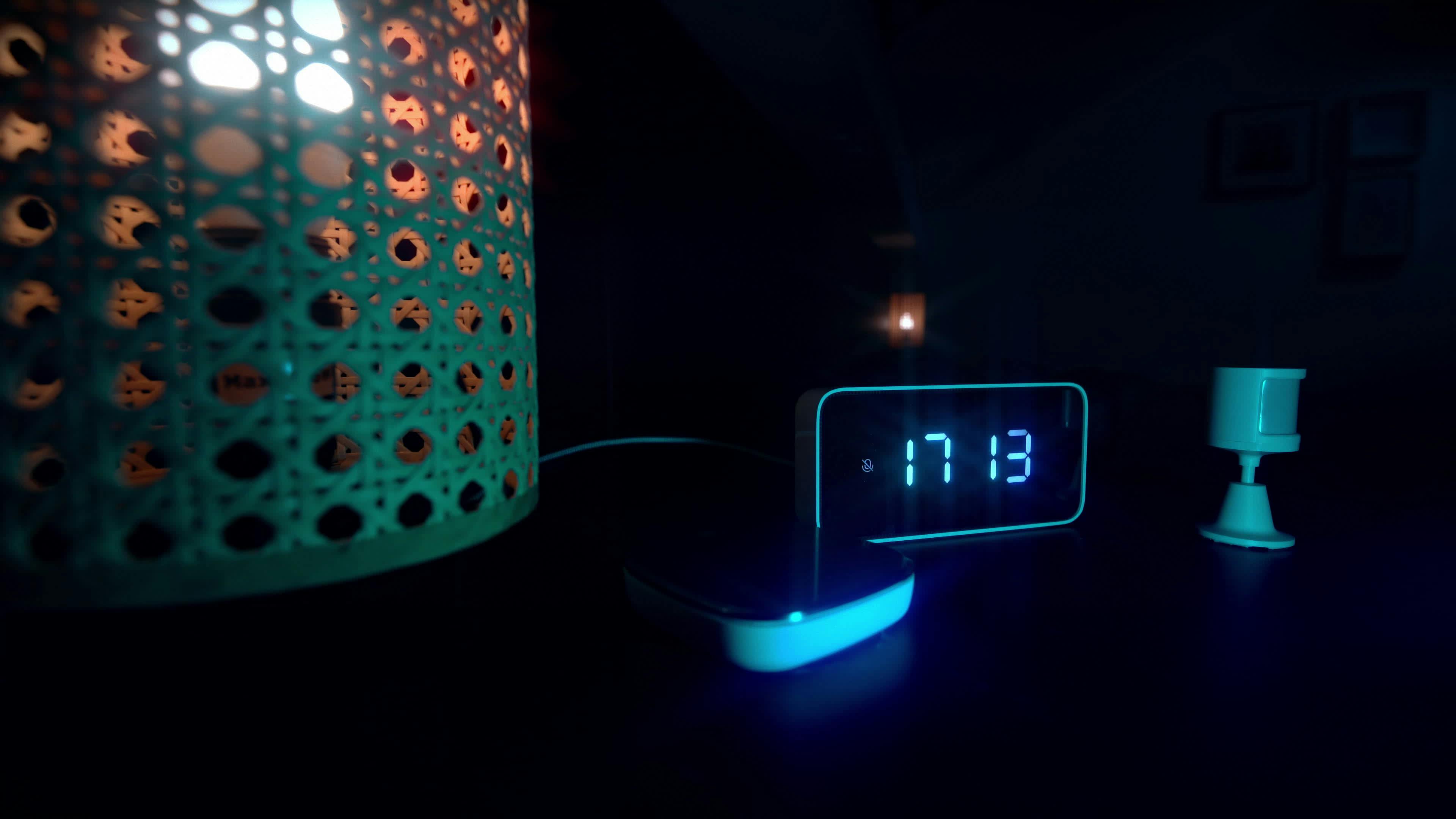 Throwing Things Off The Table Videos, Download The BEST Free 4k Stock ...