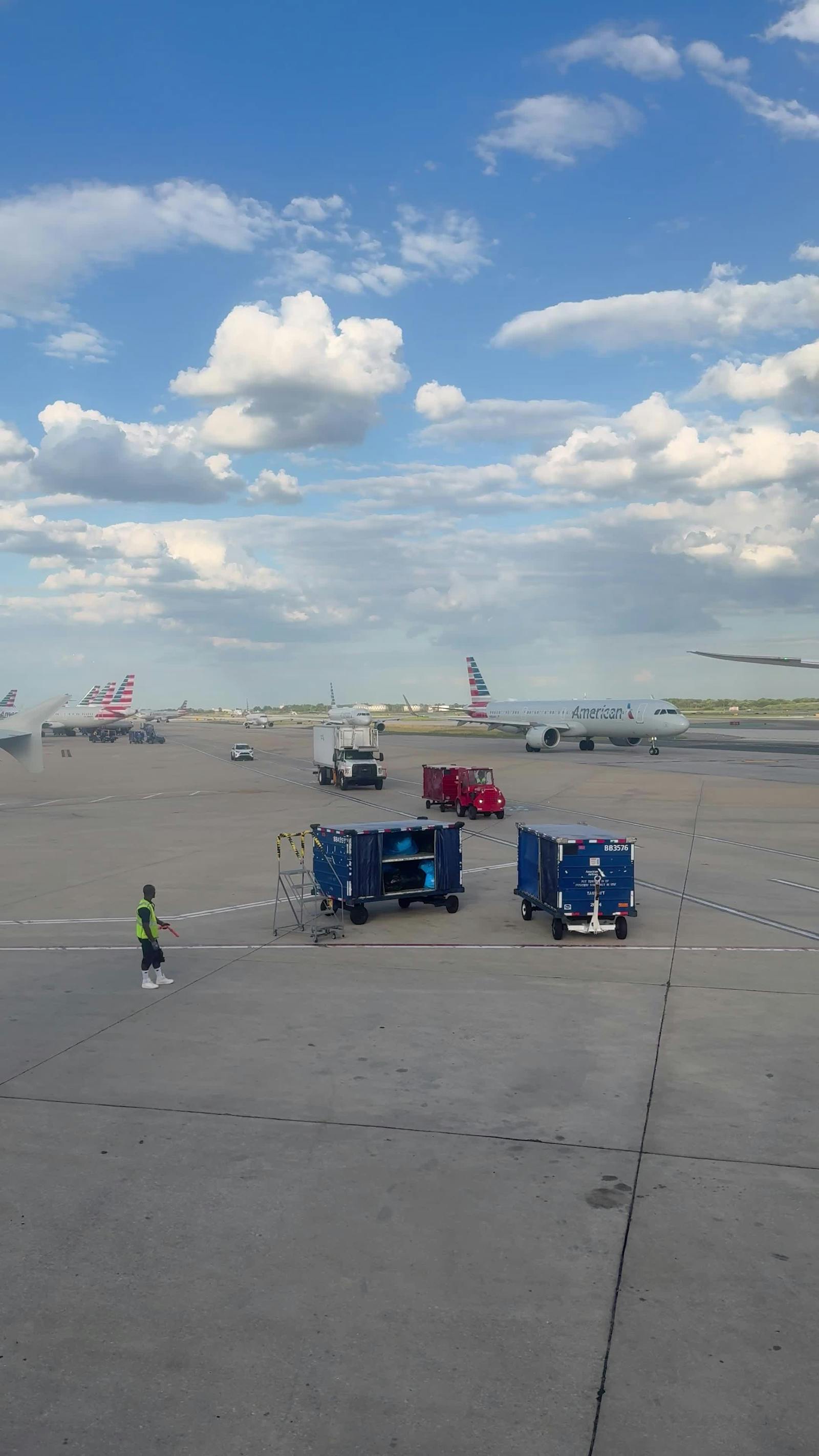 Airport Security Videos, Download The BEST Free 4k Stock Video Footage ...