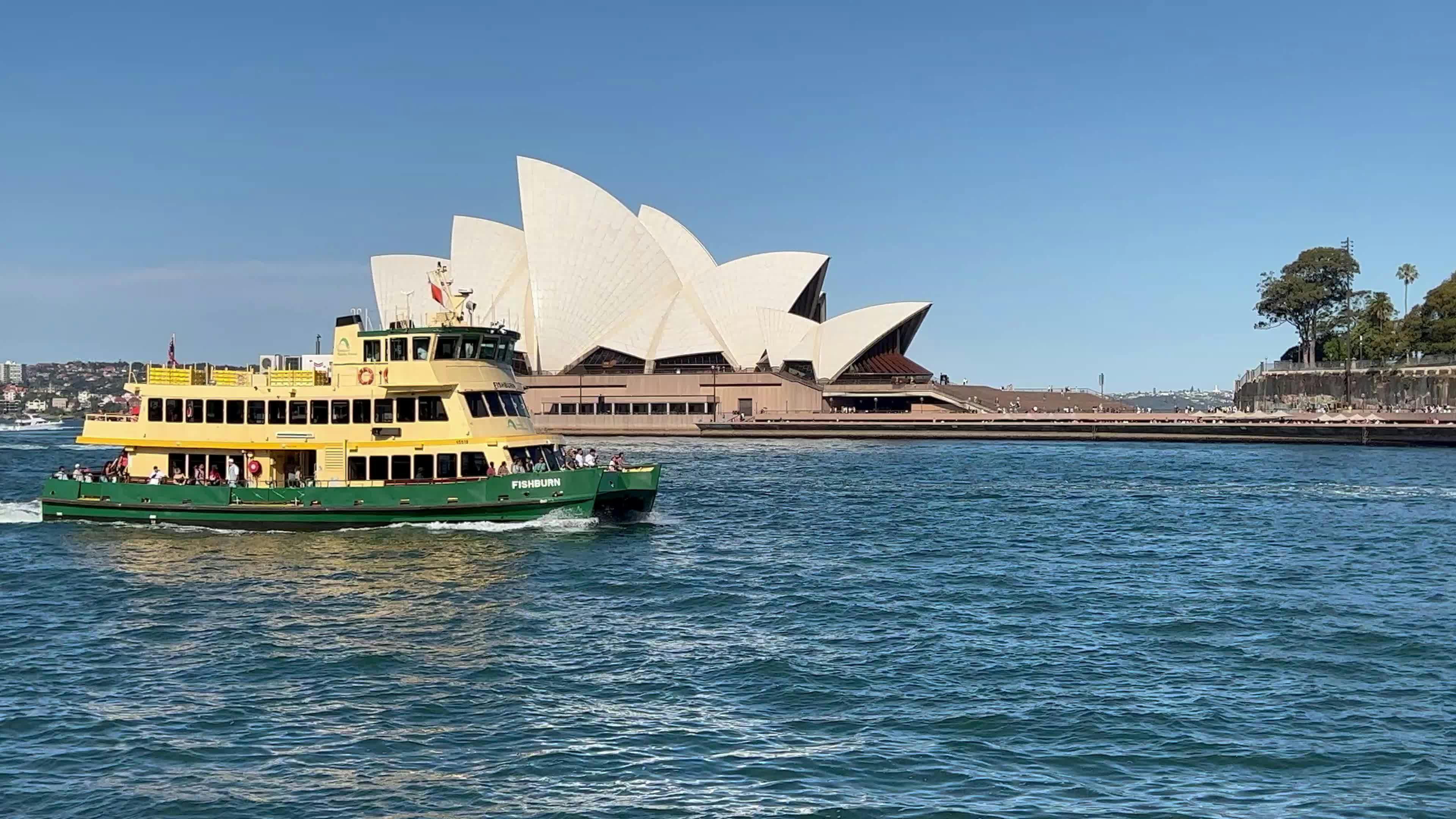 Boats passing the Sydney Opera House Free Stock Video Footage, Royalty ...